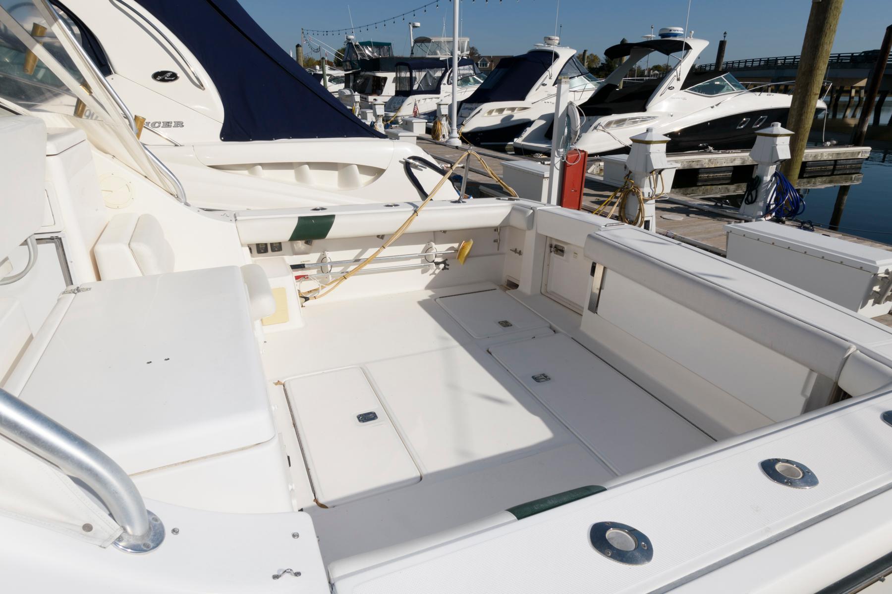 2000 Pursuit 3400 Express Cruiser for sale - YachtWorld