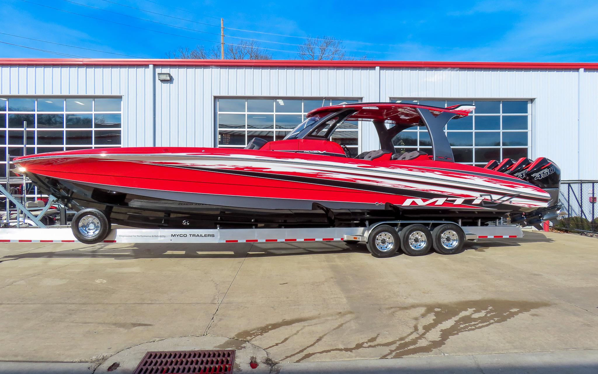 2021 MTI 42V Centre Console for sale - YachtWorld