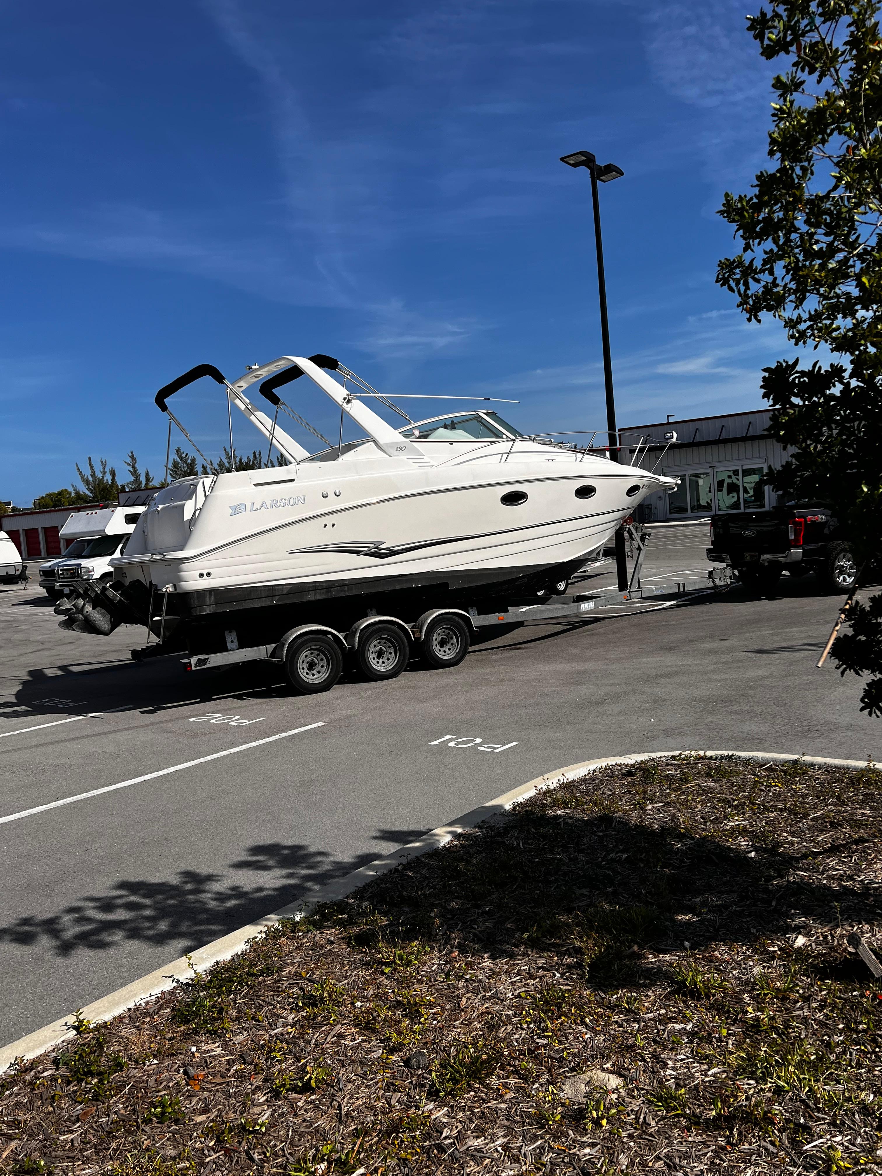 2001 Larson 290 Cruiser for sale - YachtWorld