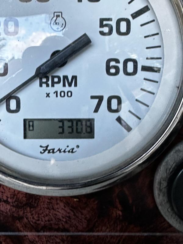 2004 Caravelle Sea Hawk 210 Walk Around Saltwater Fishing for sale ...