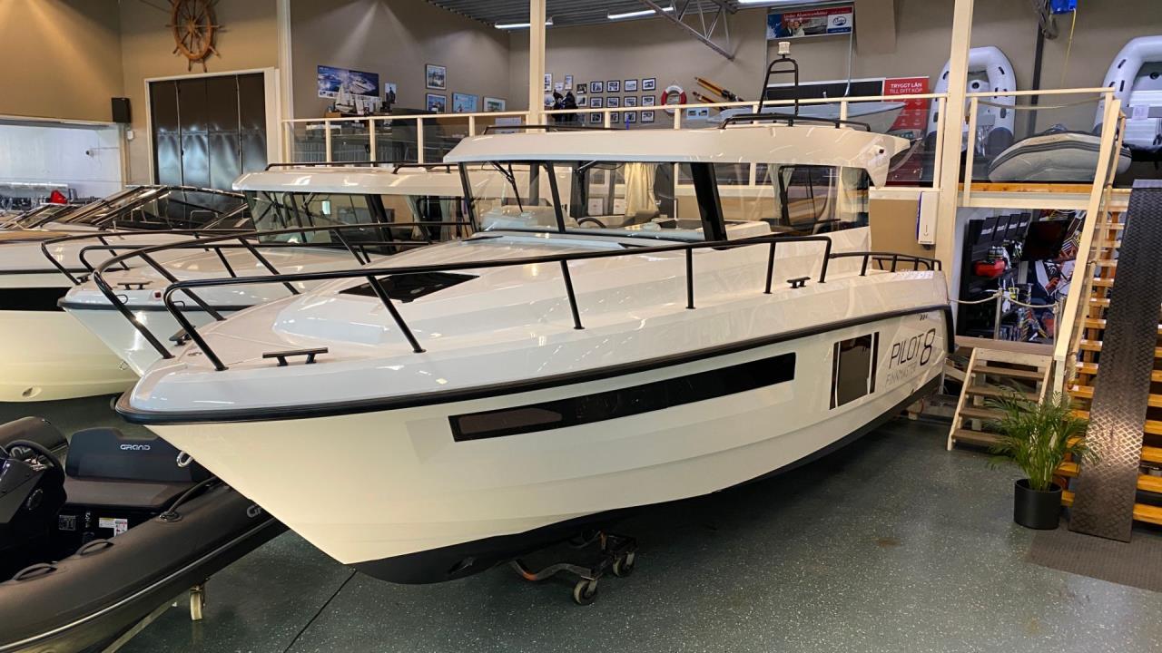 Finnmaster P8 | 2022 | 8m | Boatshop24