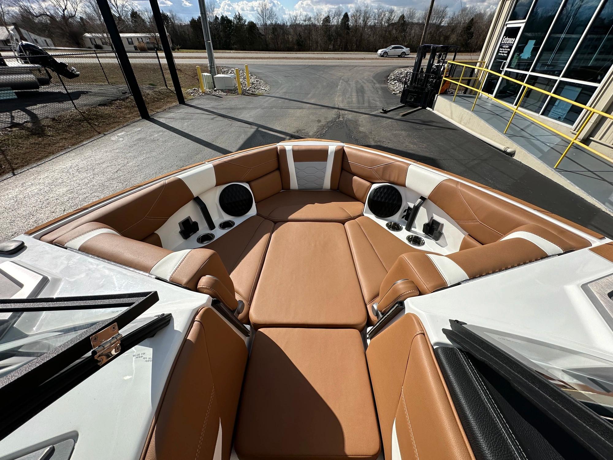 2024 Malibu Wakesetter 23 LSV Ski and Wakeboard for sale - YachtWorld