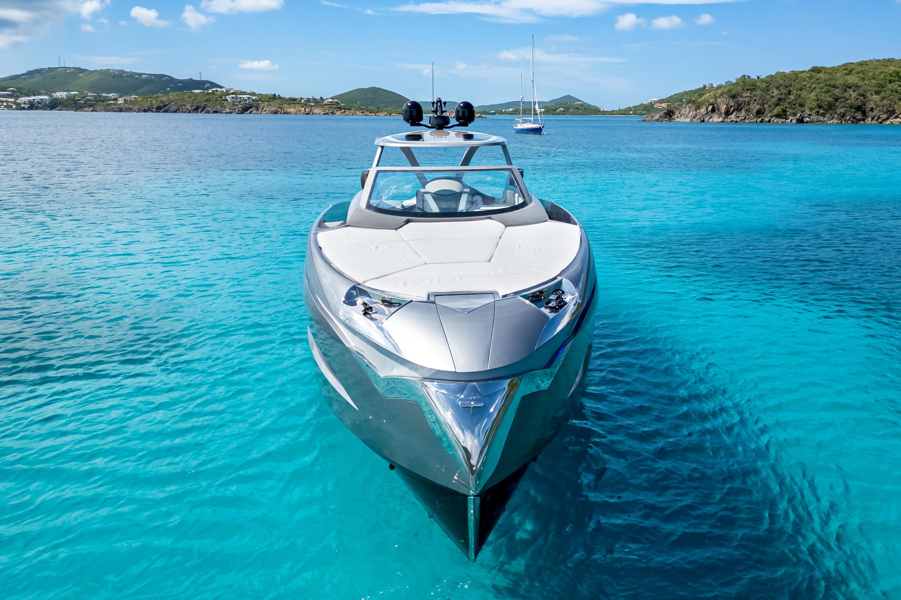 2017 Tecnomar 55 Evo Cuddy Cabin for sale - YachtWorld