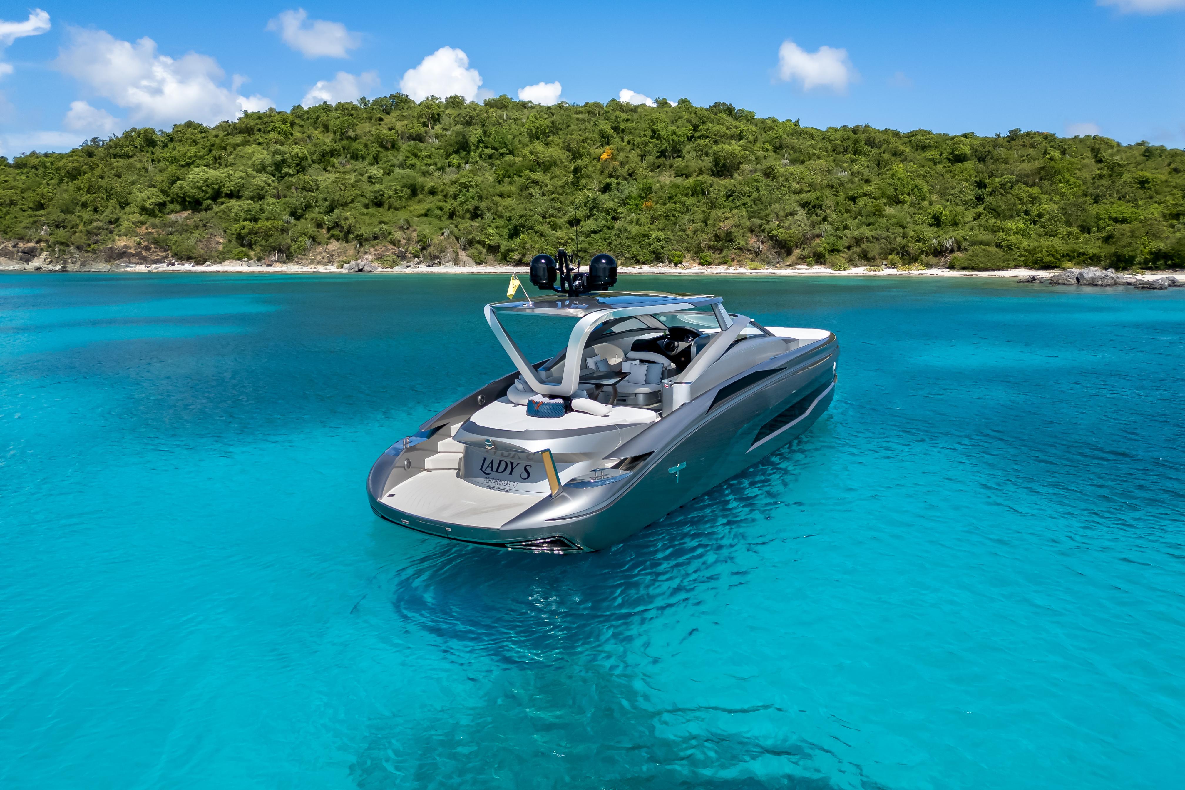 2017 Tecnomar 55 Evo Cuddy Cabin for sale - YachtWorld