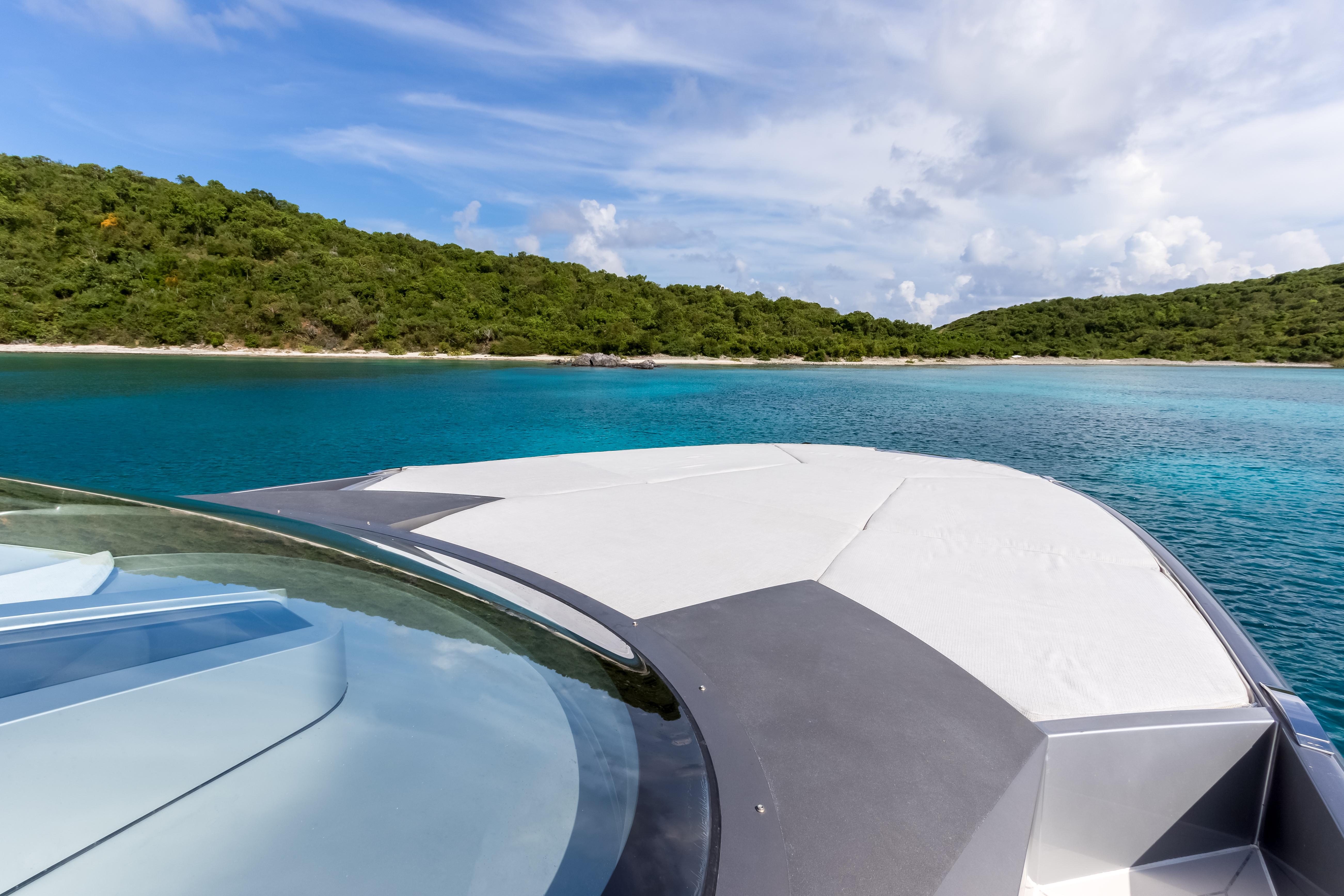 2017 Tecnomar 55 Evo Cuddy Cabin for sale - YachtWorld