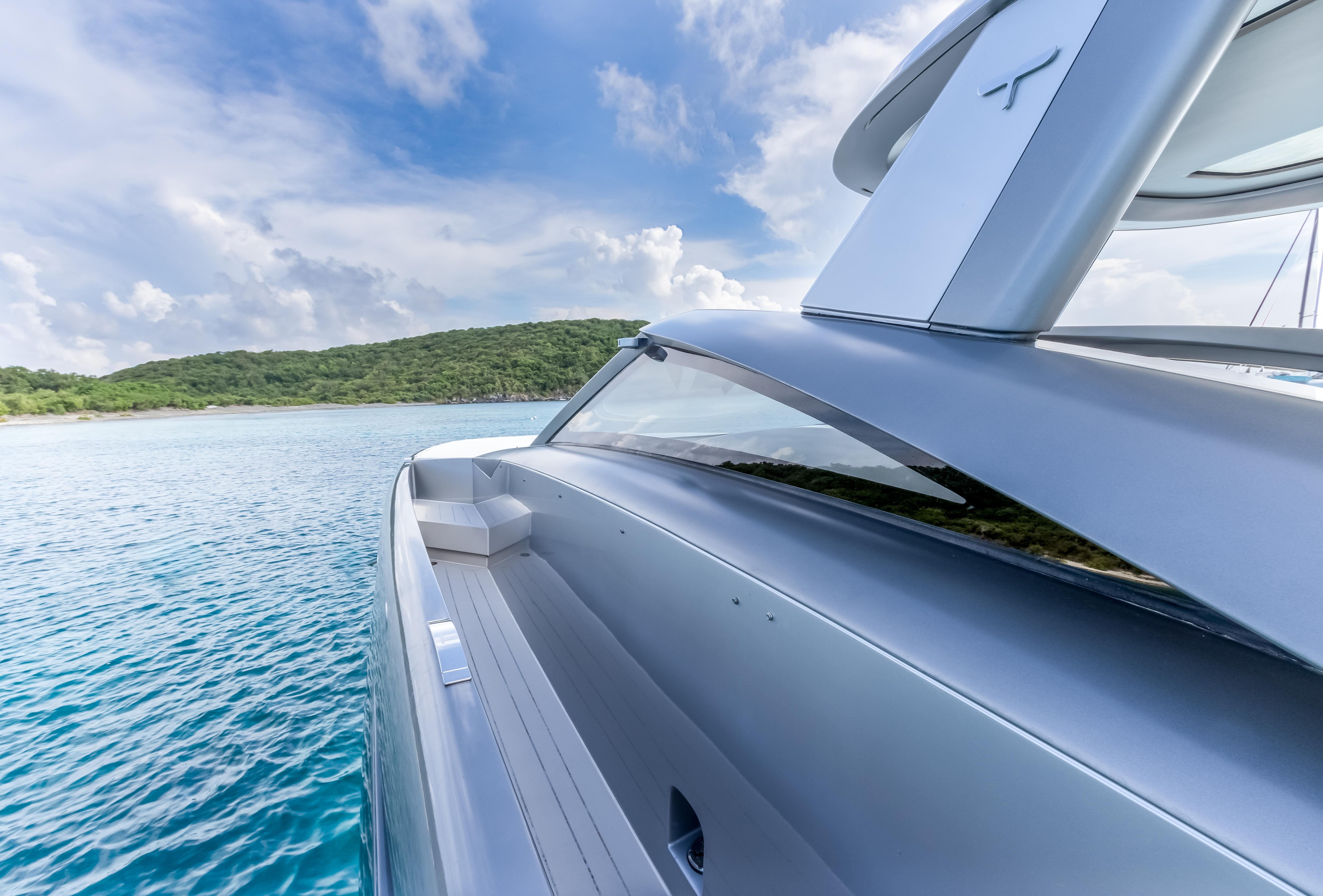 2017 Tecnomar 55 Evo Cuddy Cabin for sale - YachtWorld