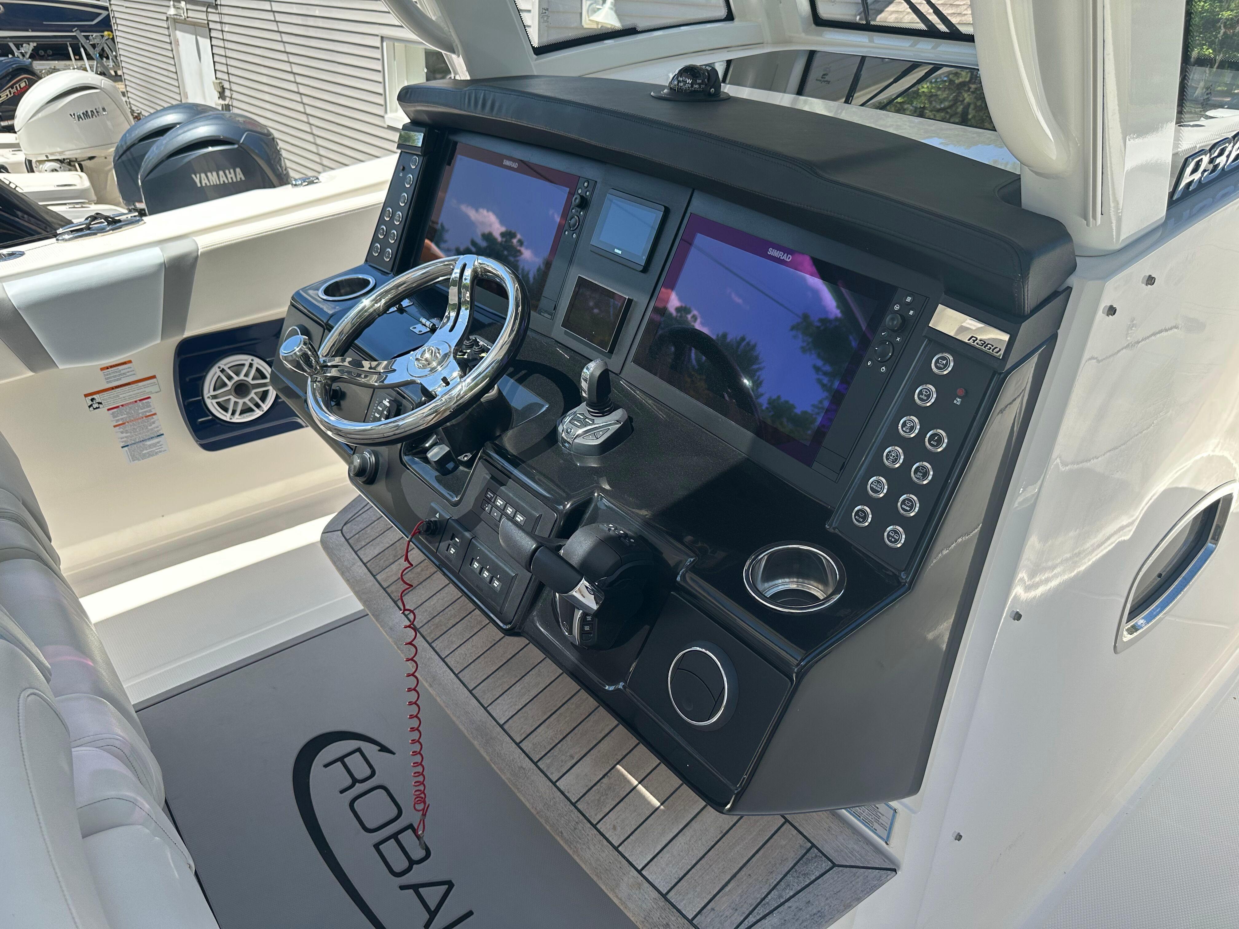 2022 Robalo R360 Center Console Centre Console for sale - YachtWorld