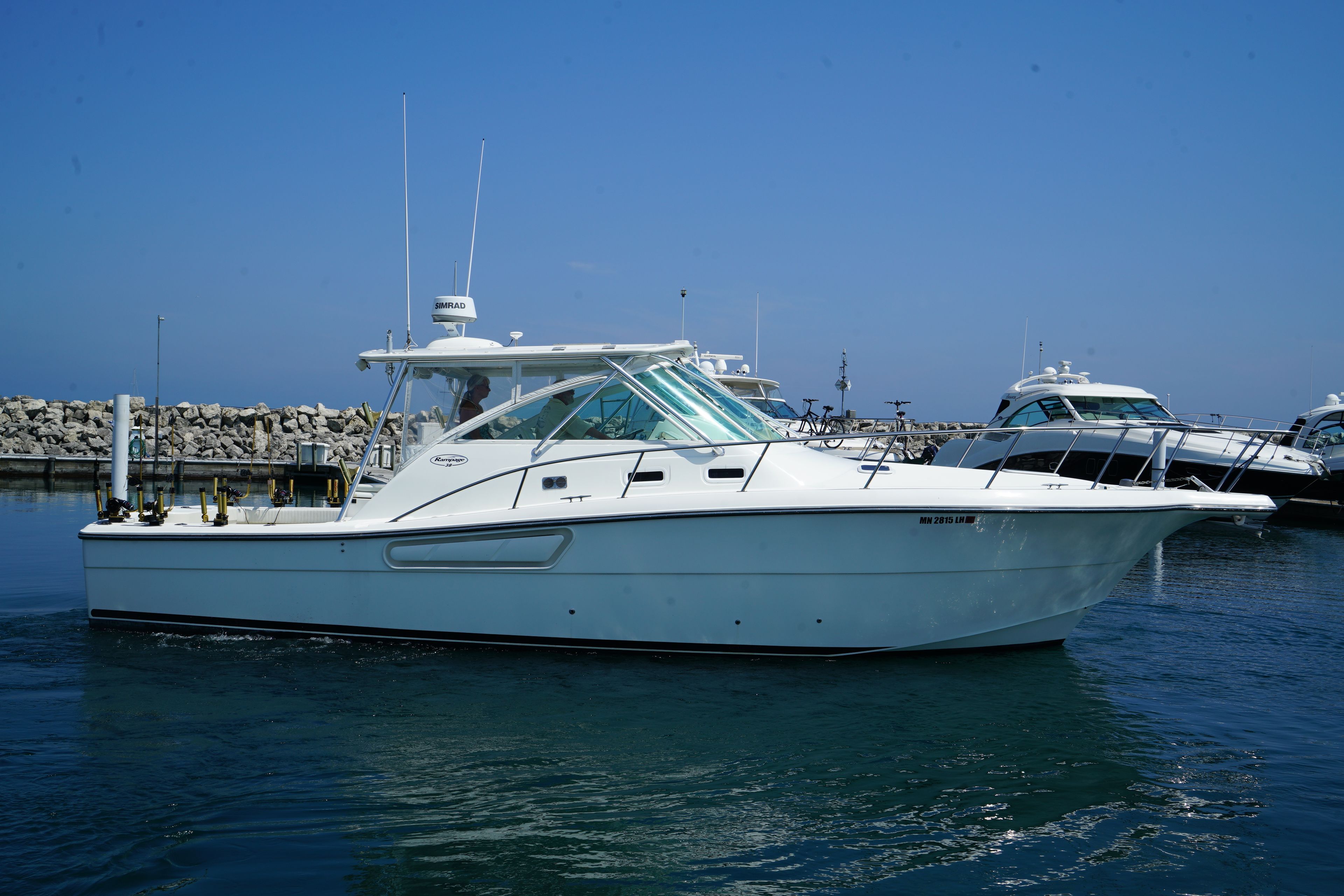 2003 Rampage 38 Express - Weber Yachts