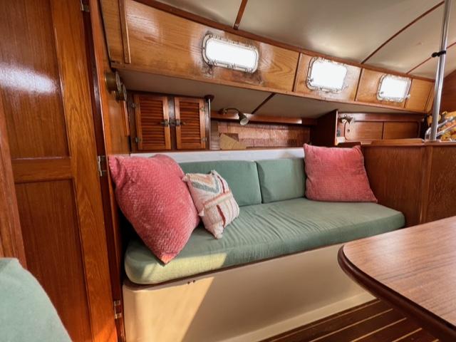 1983 Irwin Citation 34 Cruiser for sale - YachtWorld