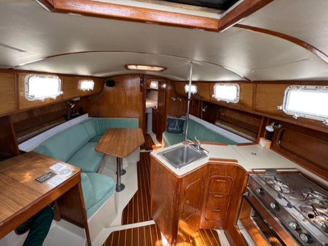 1983 Irwin Citation 34 Cruiser for sale - YachtWorld