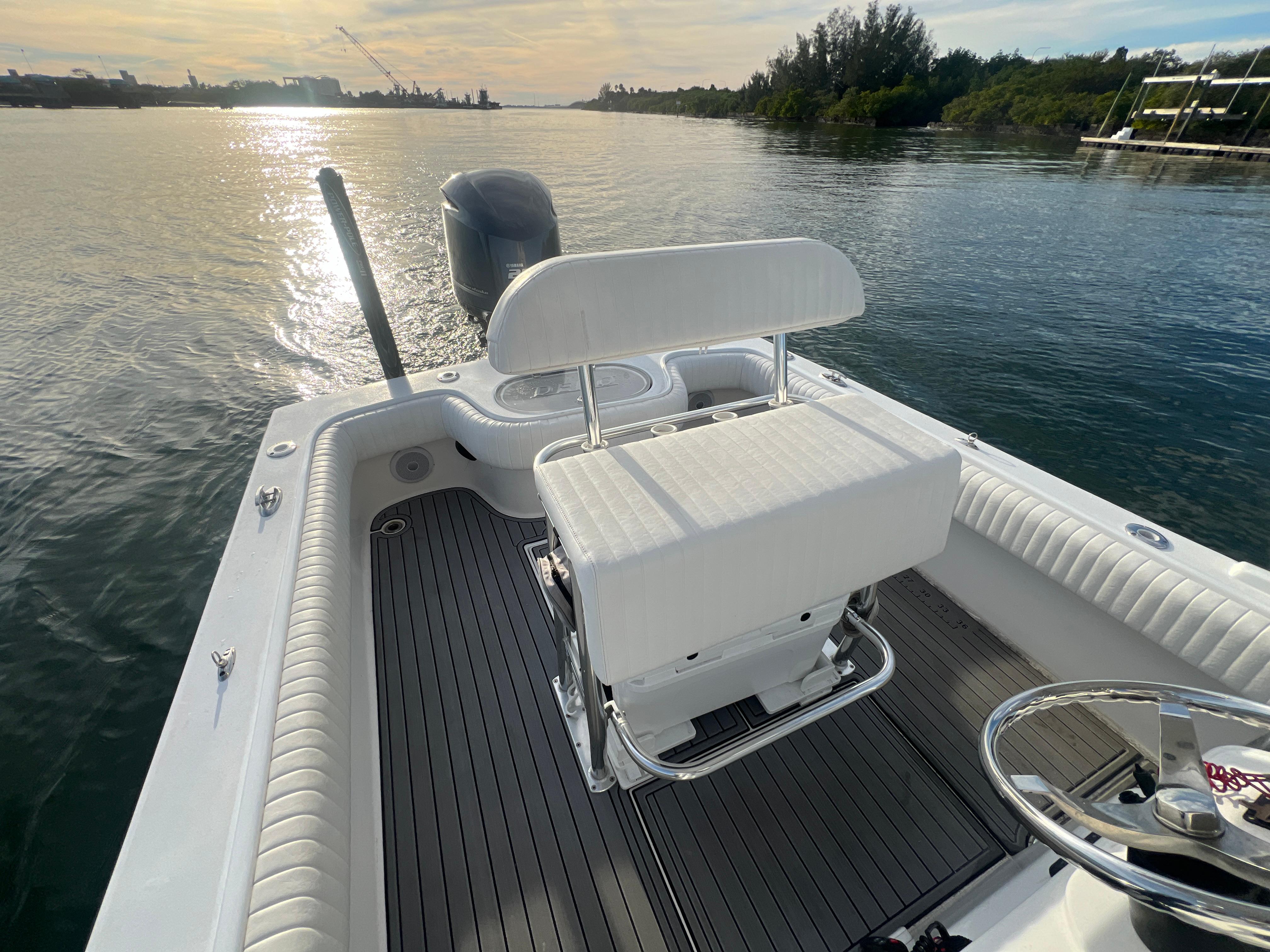 2024 Deno 2400 CC Center Console for sale - YachtWorld