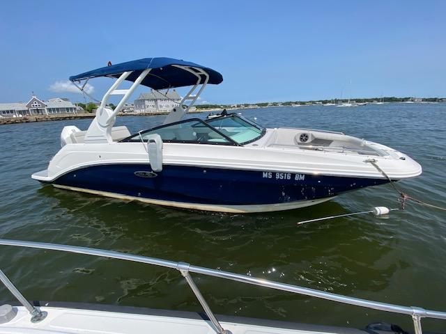 2020 Sea Ray 250 SUNDECK OUTBOARD Deck for sale - YachtWorld