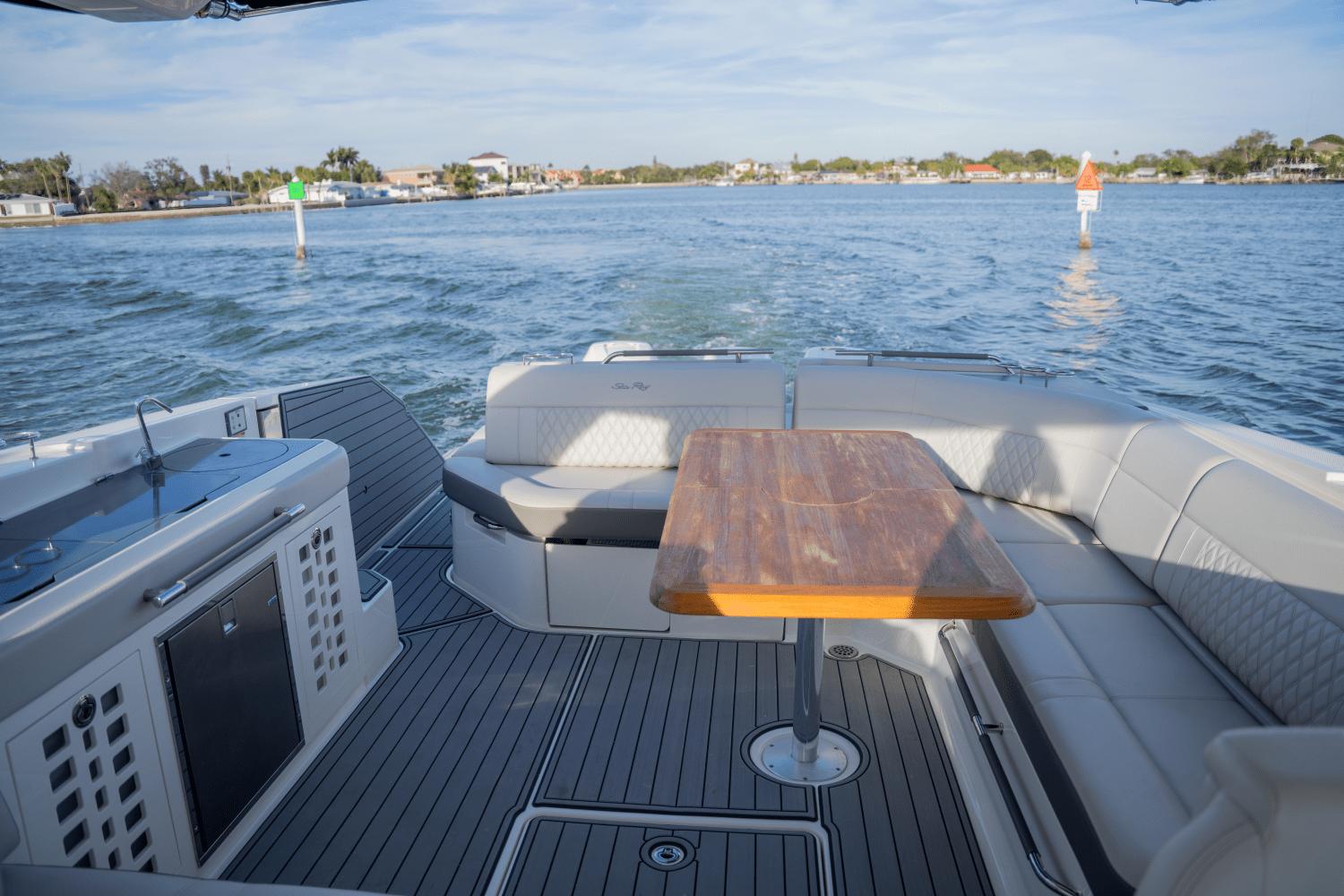 2021 Sea Ray SLX 400 OB Runabout for sale - YachtWorld