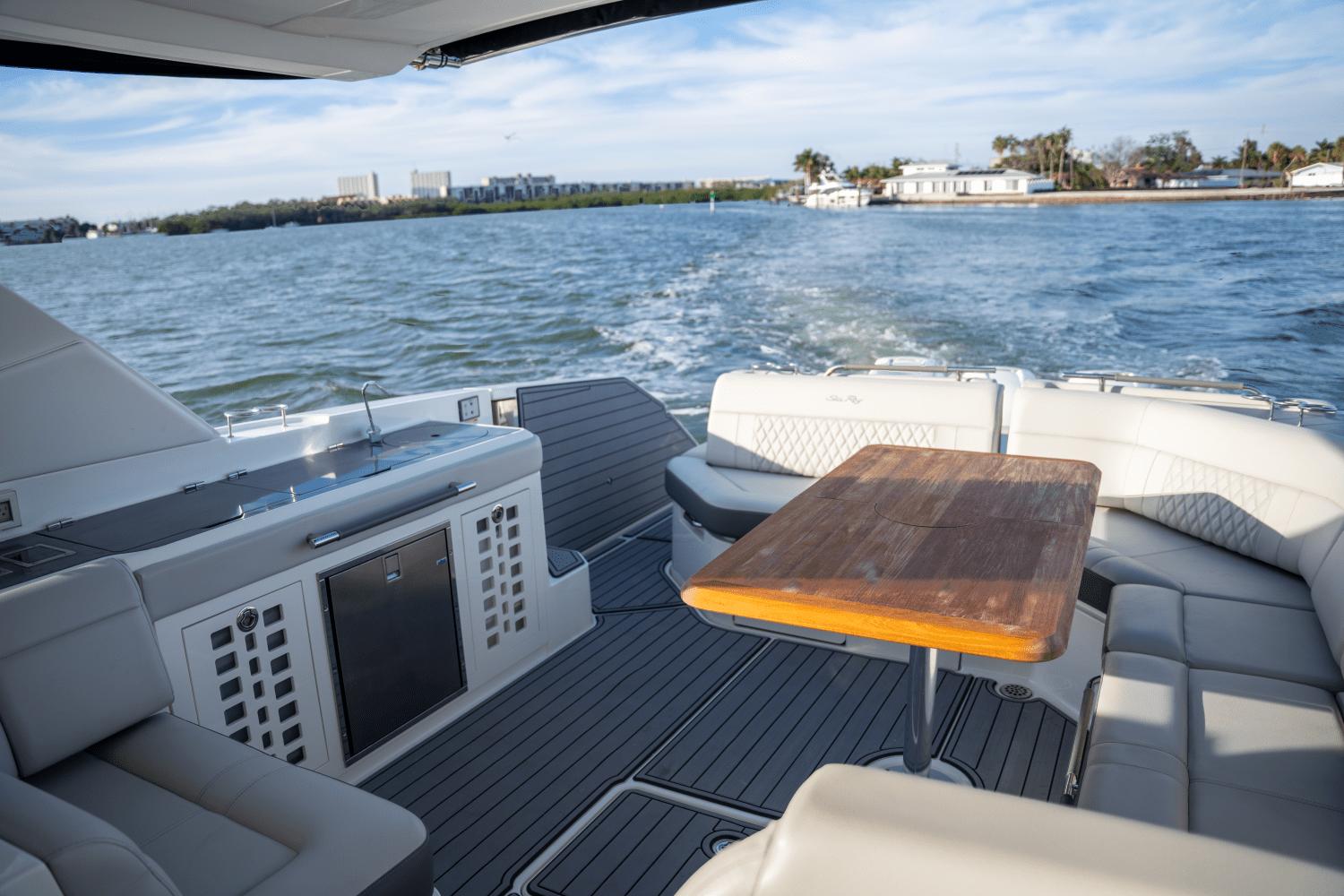 2021 Sea Ray SLX 400 OB Runabout for sale - YachtWorld