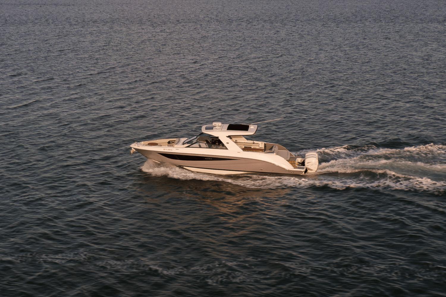 2021 Sea Ray SLX 400 OB Runabout for sale - YachtWorld