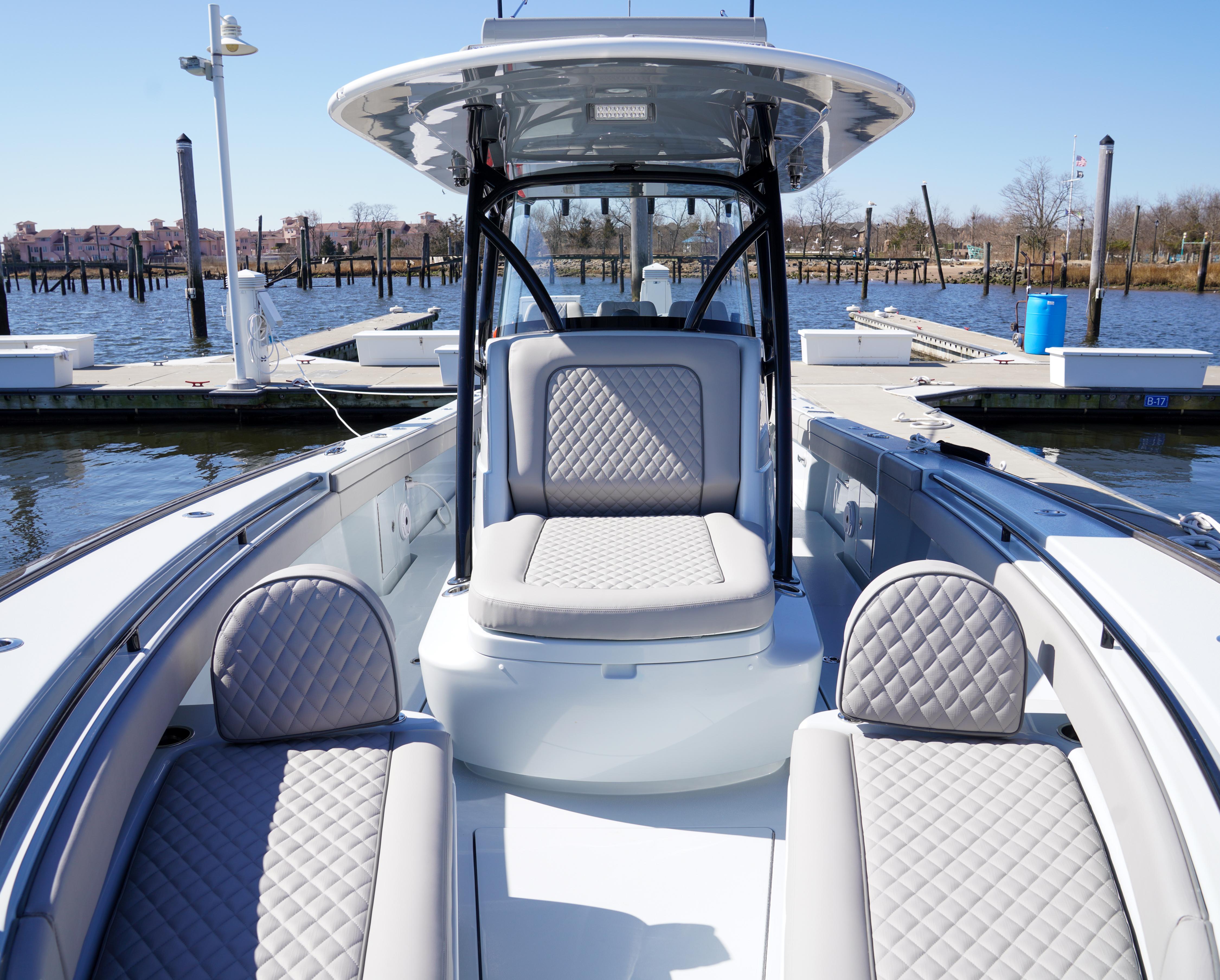 2025 Valhalla Boatworks V-33 Center Console Center Console for sale ...