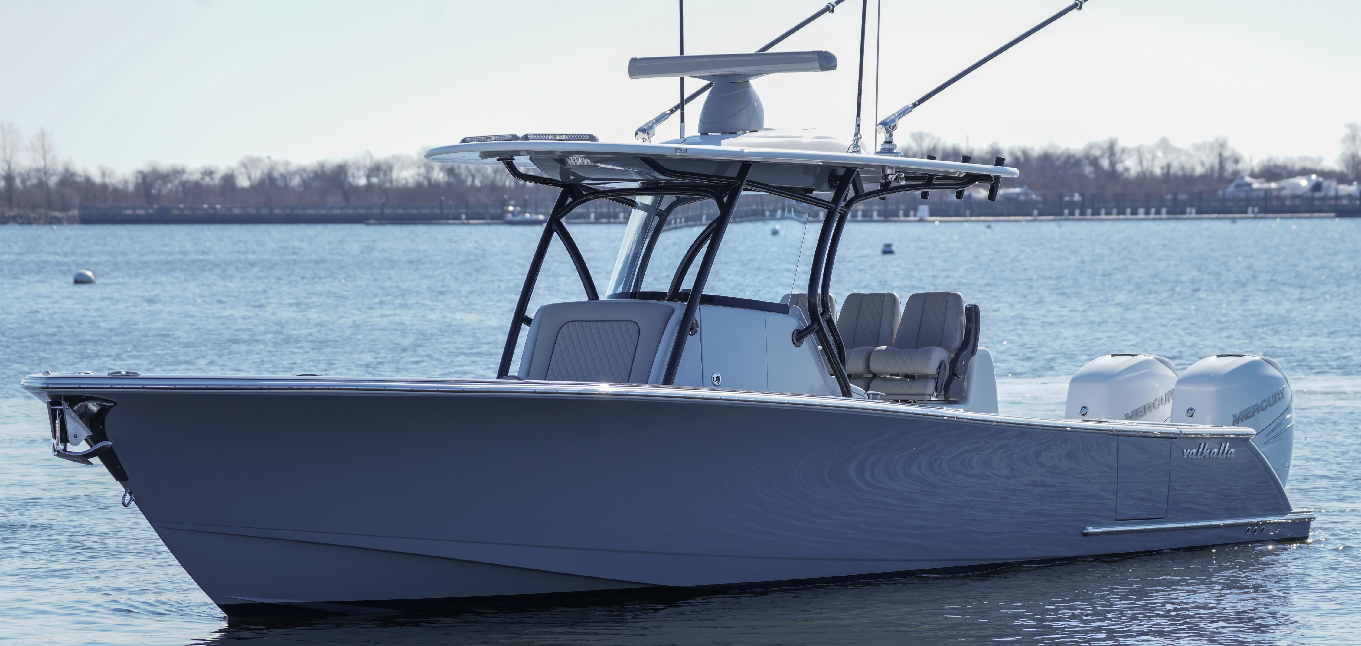 2024 Valhalla Boatworks V-33 Center Console Barche a console centrale ...