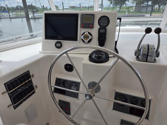 2006 Endeavour Trawler Cat 38 Power Catamaran for sale - YachtWorld