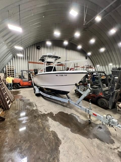 2004 Mako 212 Center Console Bateaux de pêche en eau salée à vendre ...