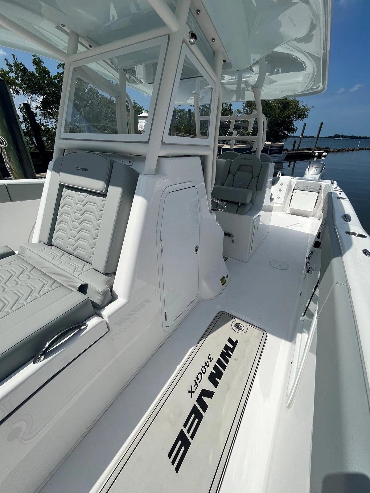 2023 Twin Vee 340 GFX Center Console for sale - YachtWorld