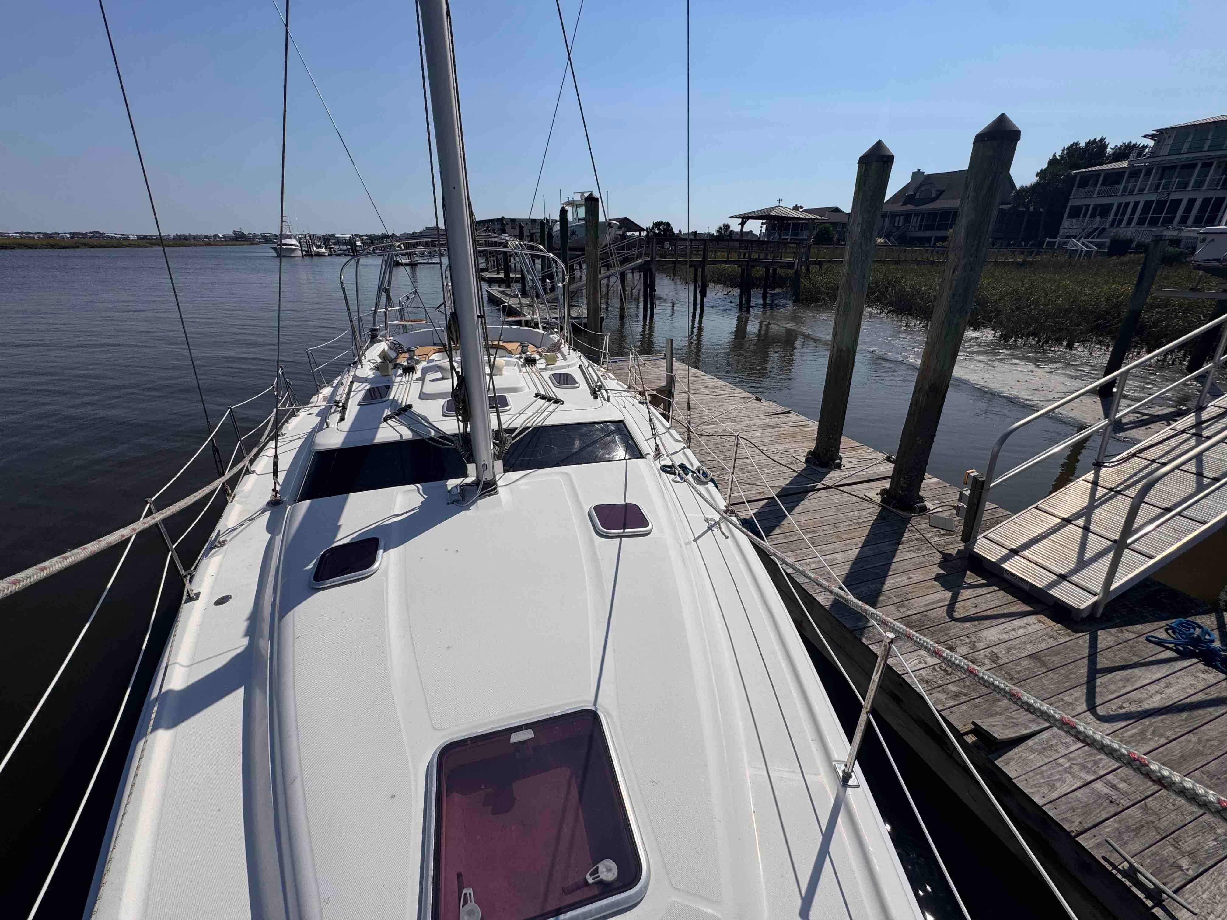 2008 Hunter 45 Center Cockpit Cruiser for sale - YachtWorld