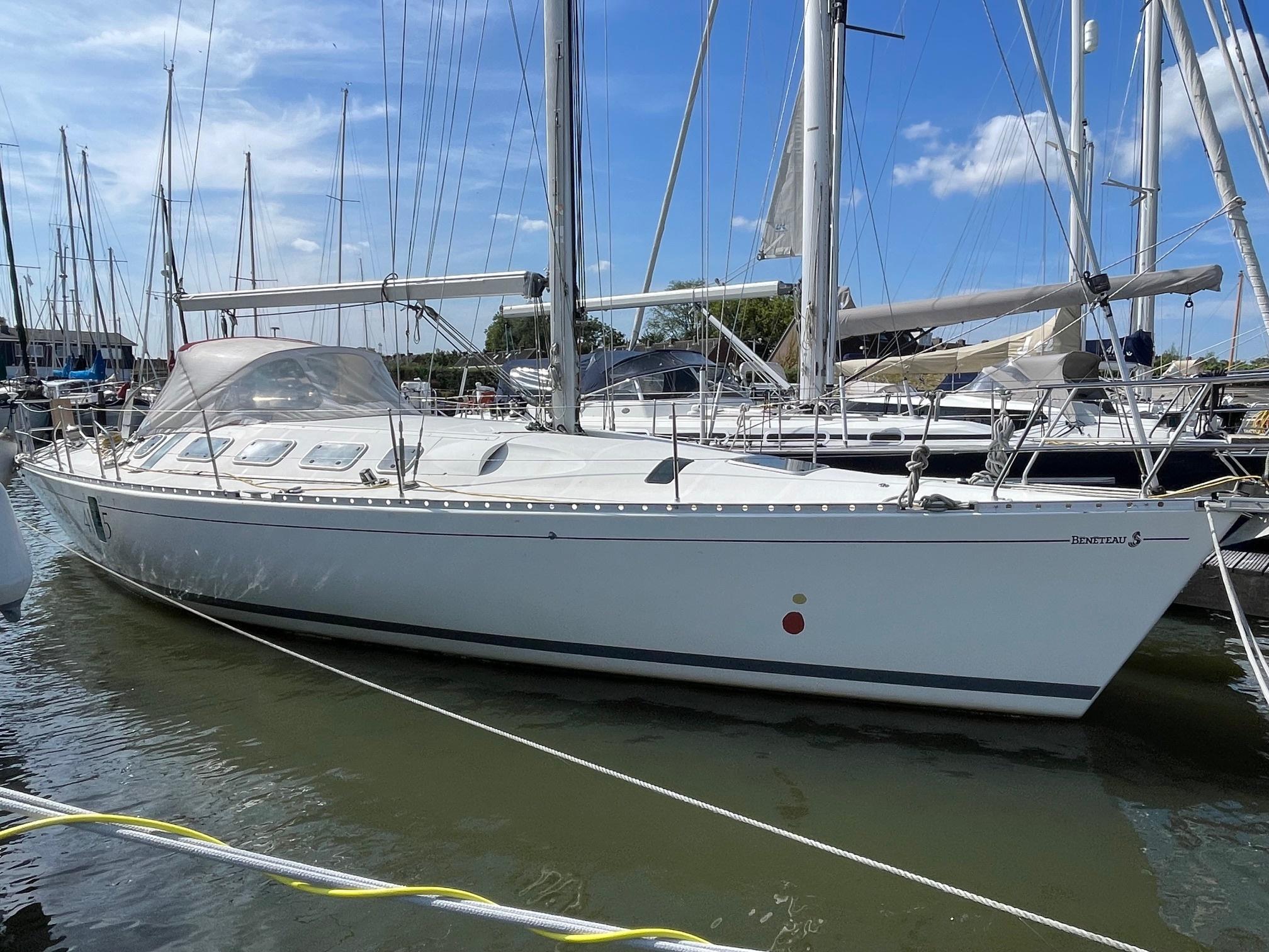 Used 1991 Beneteau First 41.5 | Youboat
