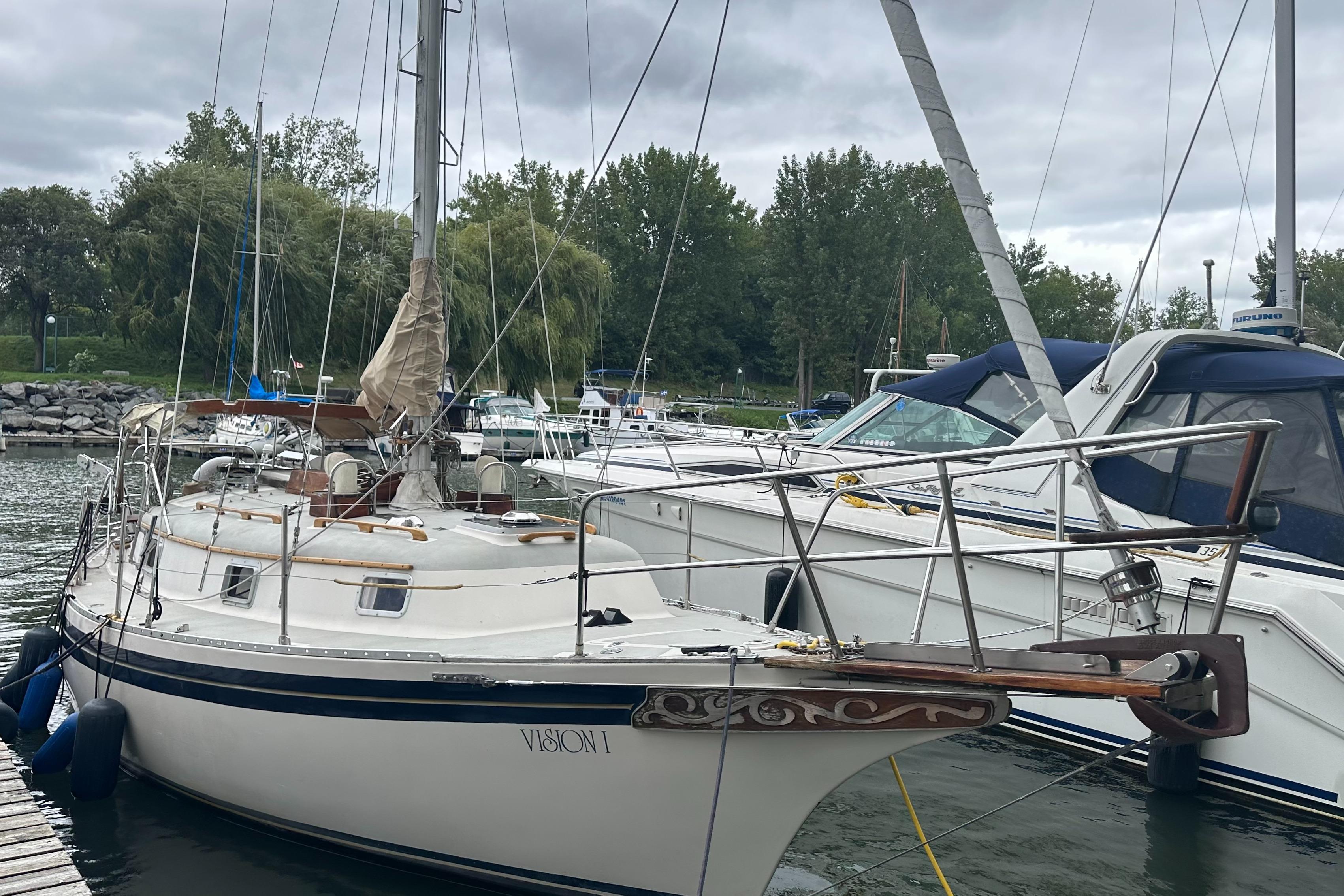 1984 Bayfield Cutter 29.7 Kutteri myytävät - YachtWorld