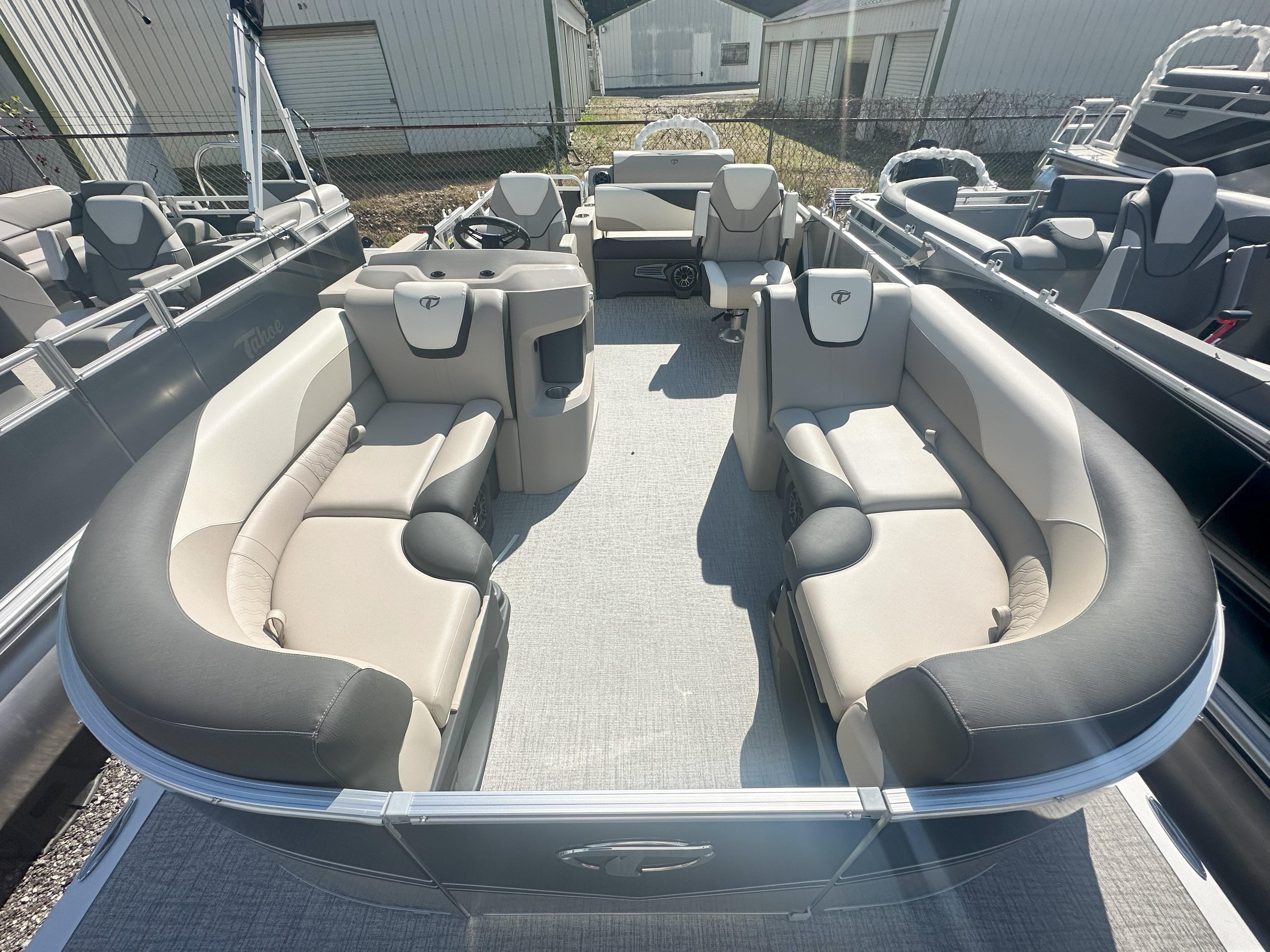 2024 Tahoe Pontoon LTZ Versatile Rear Lounger Pontoon for sale - YachtWorld