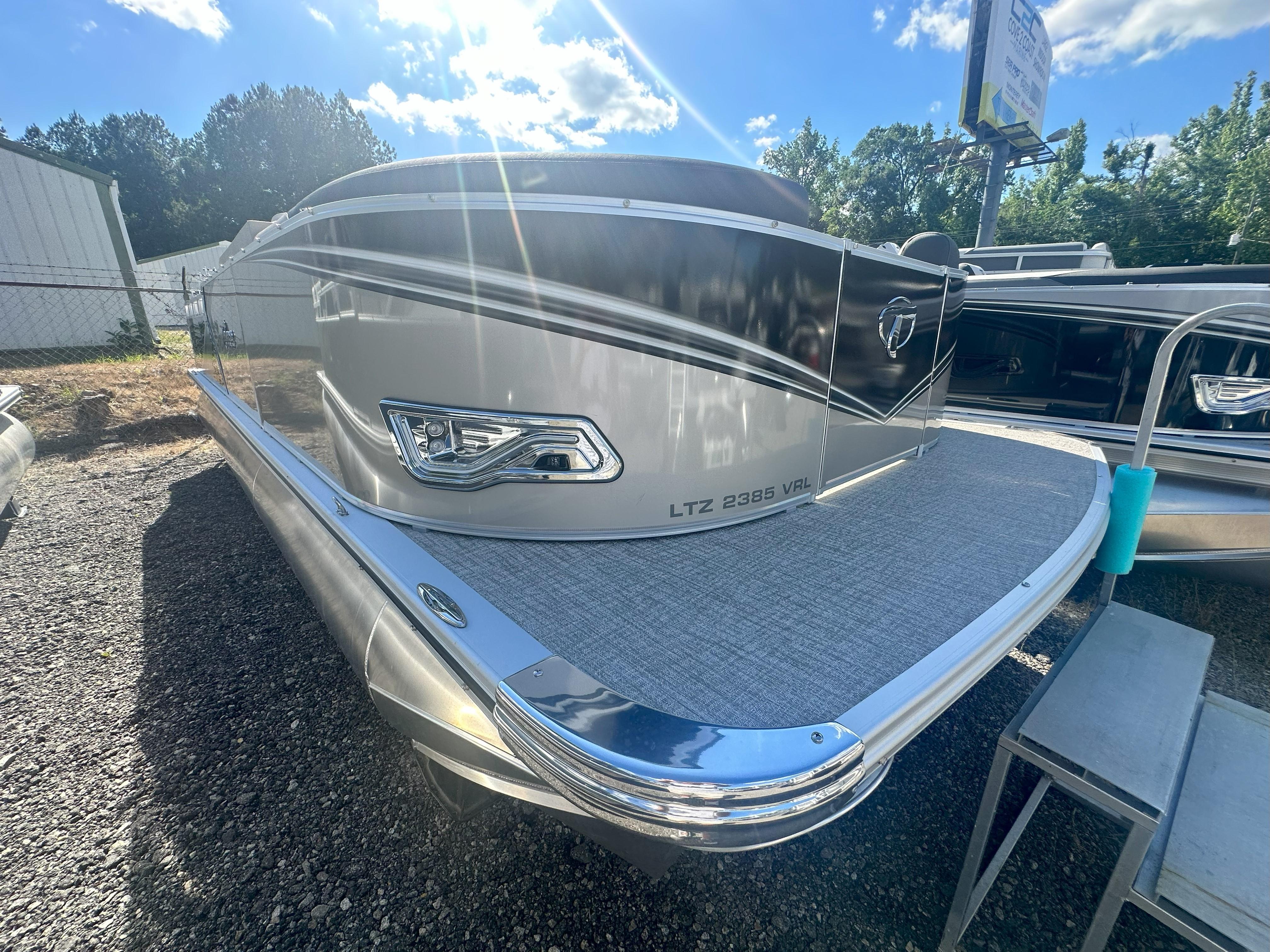 2024 Tahoe Pontoon LTZ Versatile Rear Lounger Pontoon for sale - YachtWorld
