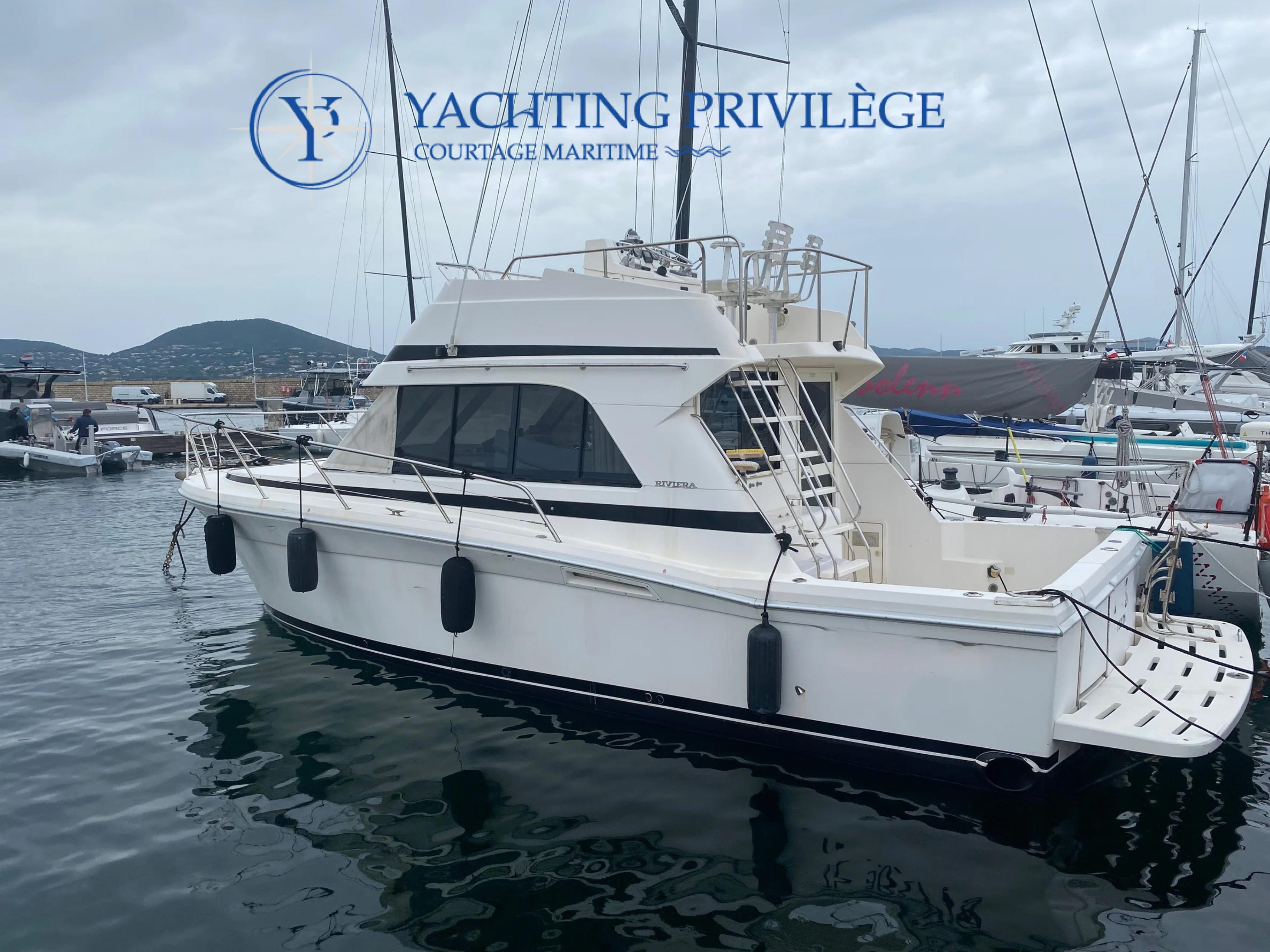 Used Riviera 33 Flybridge in 83 - Var - iNautia
