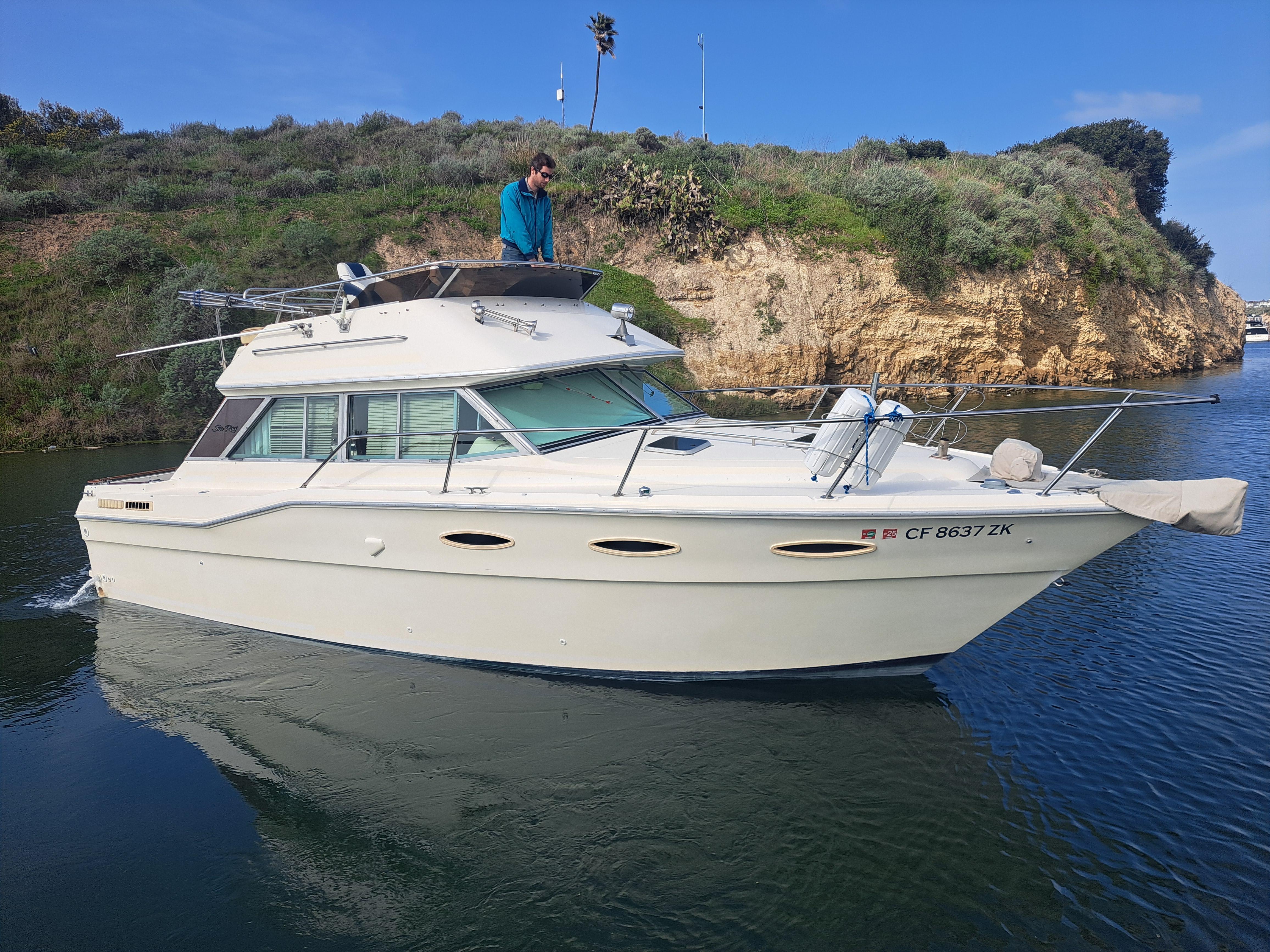 1986 Sea Ray 300 Sedan Bridge Flybridge boten te koop- YachtWorld