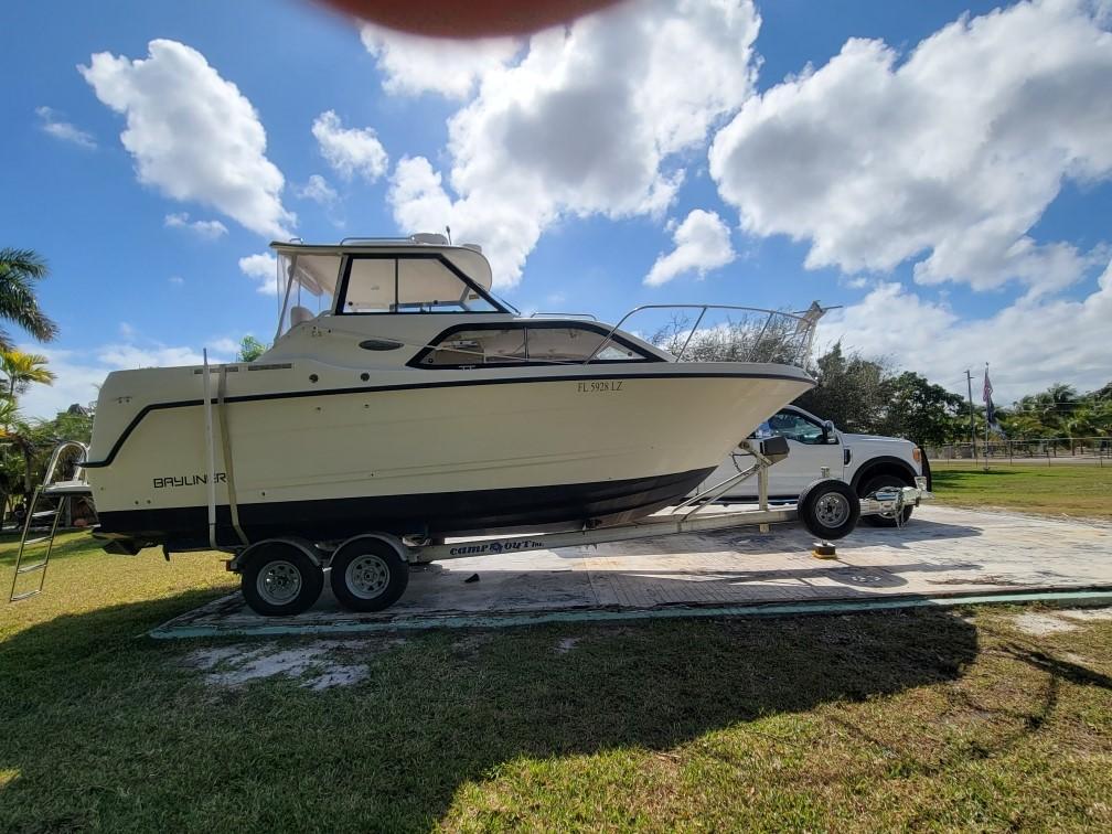2002 Bayliner Classic 2452 Cruiser for sale - YachtWorld