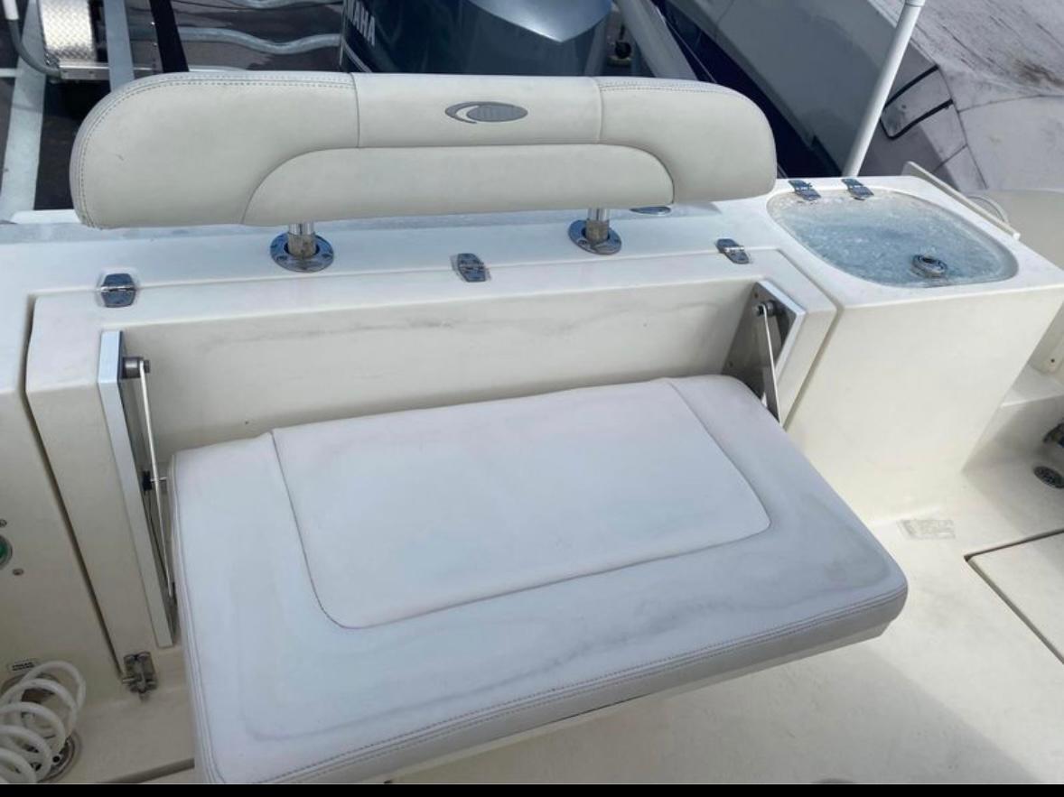 2013 Cobia 237 Center Console Saltwater Fishing for sale - YachtWorld