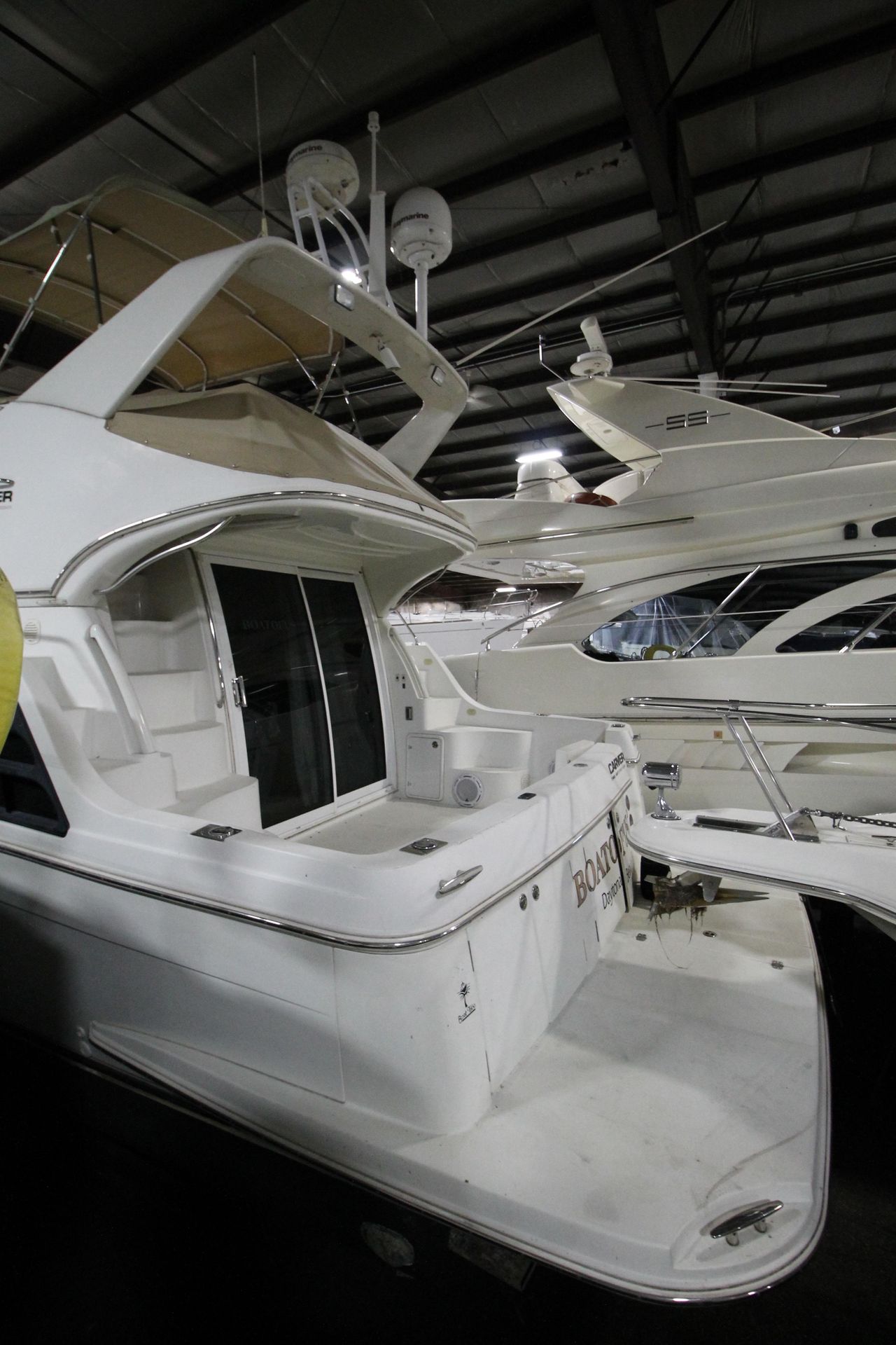 2003 Carver 360 Sport Sedan - Weber Yachts