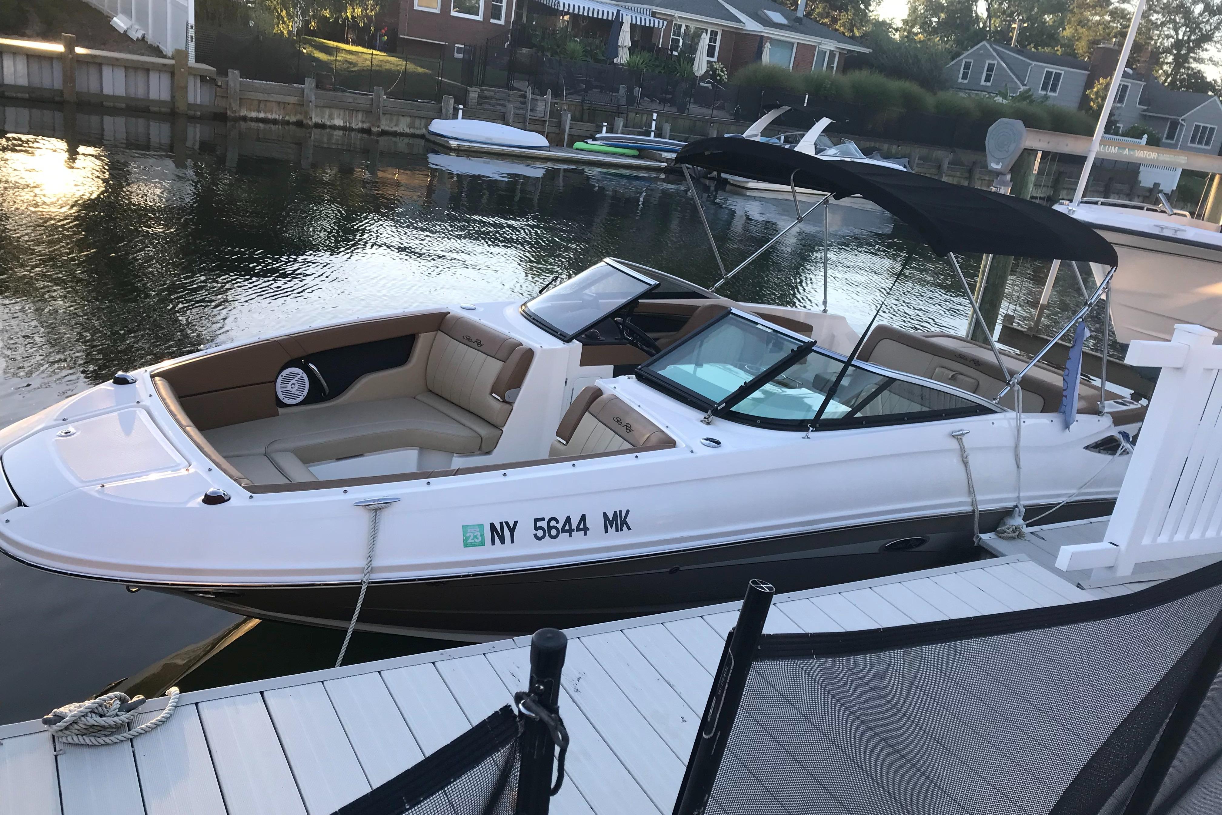 2014 Sea Ray 240 Sundeck Bowrider for sale - YachtWorld