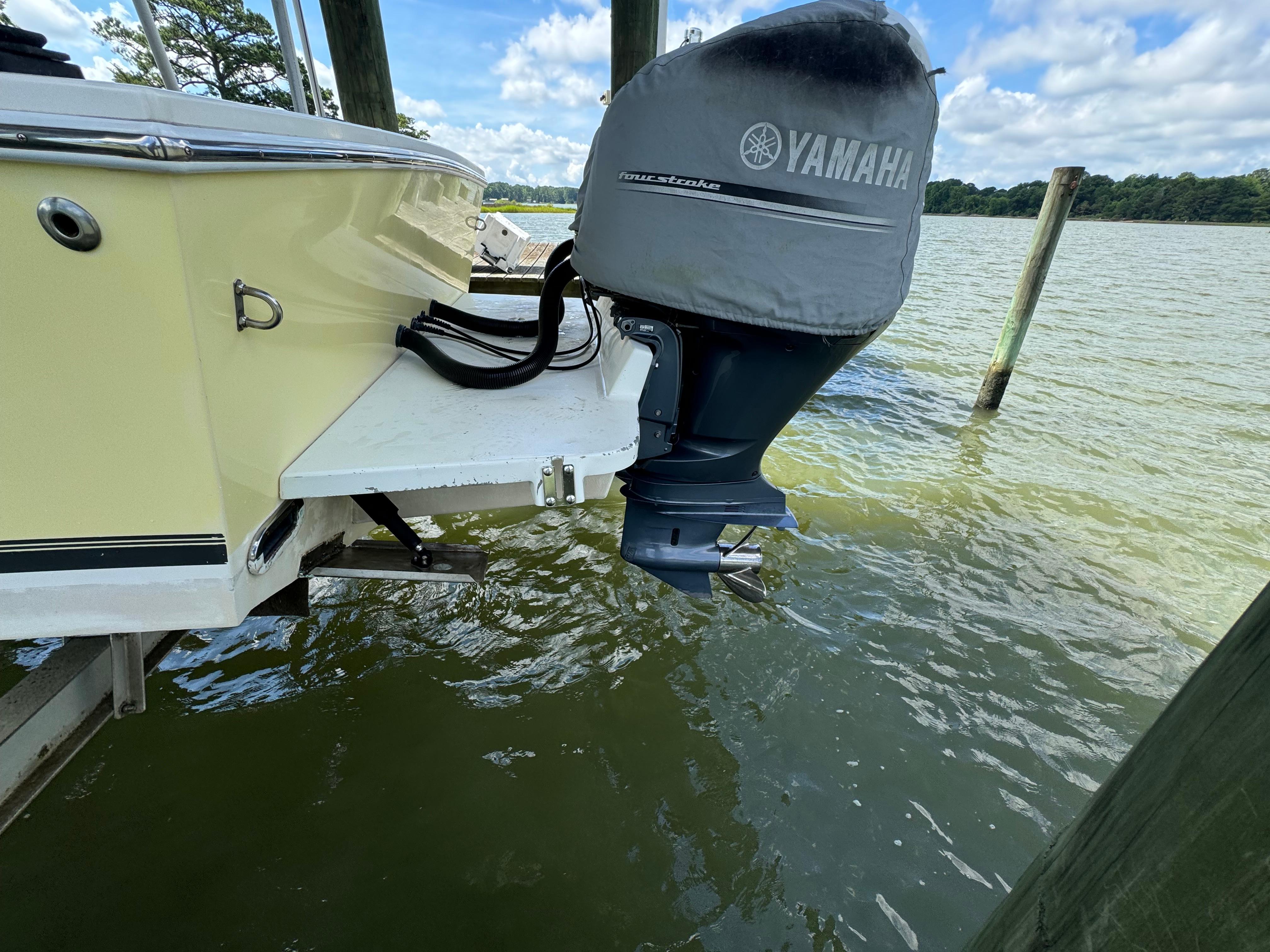 2005 Regulator 26 Fs Center Console for sale - YachtWorld