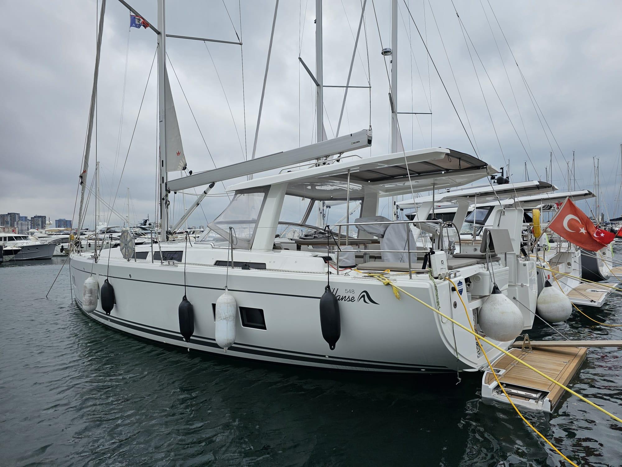Tweedehands 2021 Hanse 548 Istanbul, Turkije 700,000 € | Botentekoop