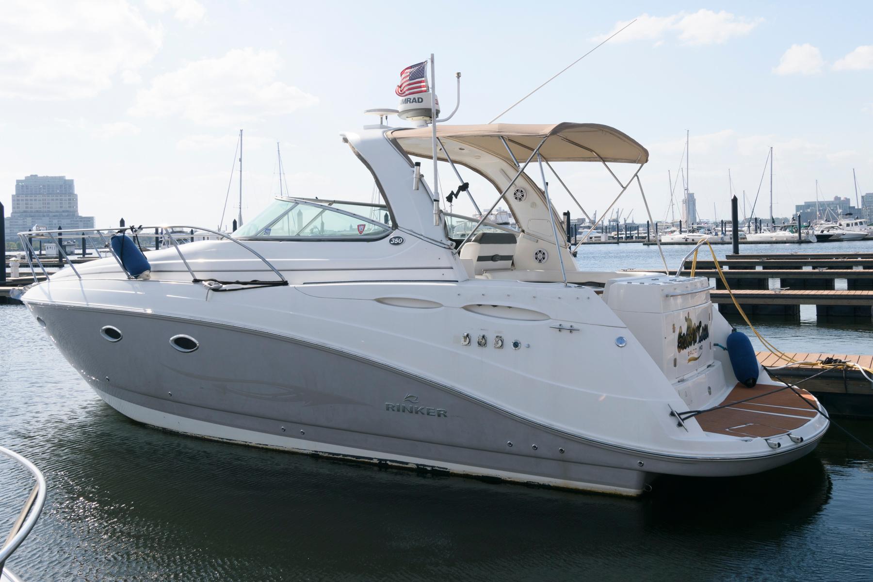 2008 Rinker 350 Express Cruiser Cruiser for sale - YachtWorld