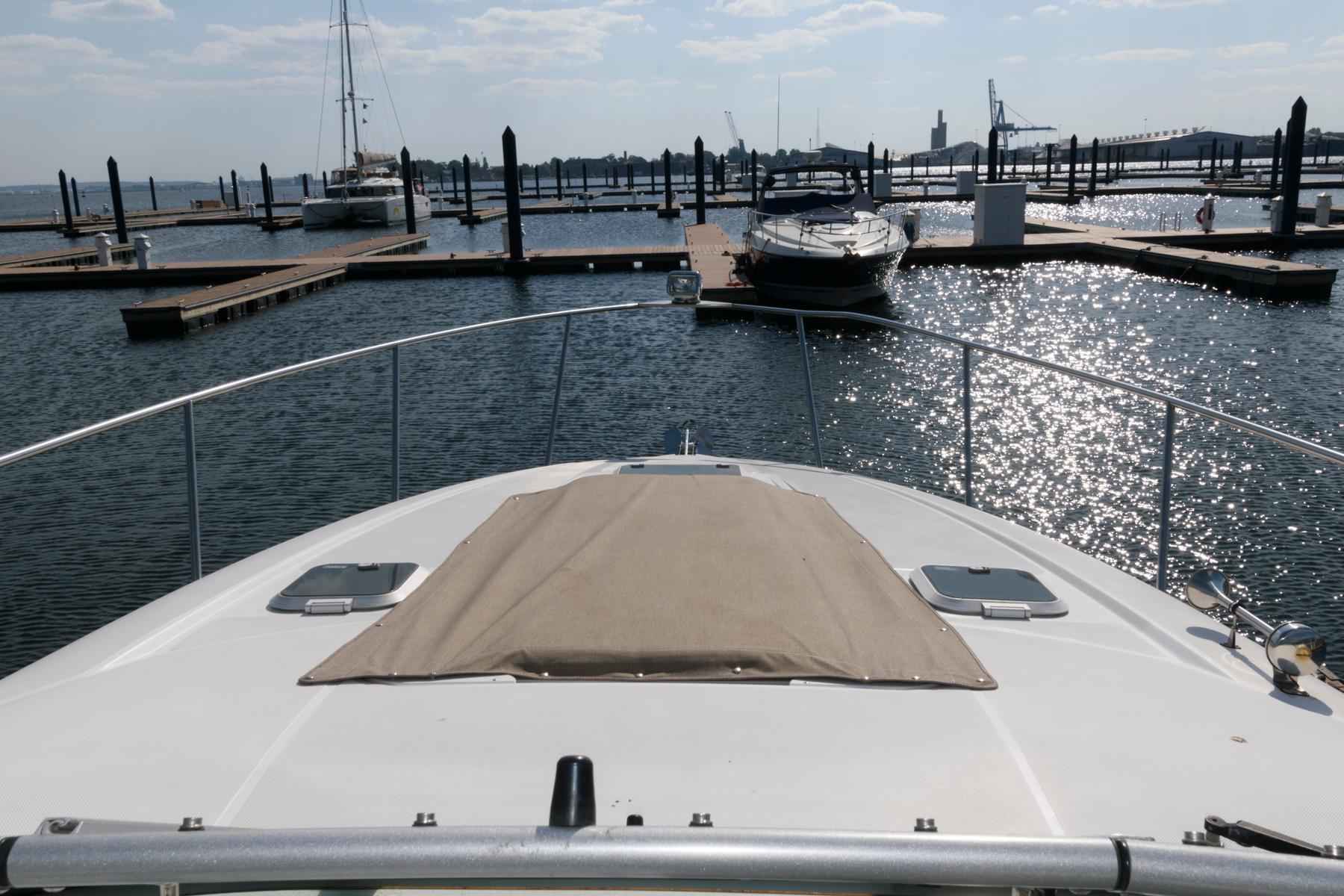 2008 Rinker 350 Express Cruiser Cruiser for sale - YachtWorld