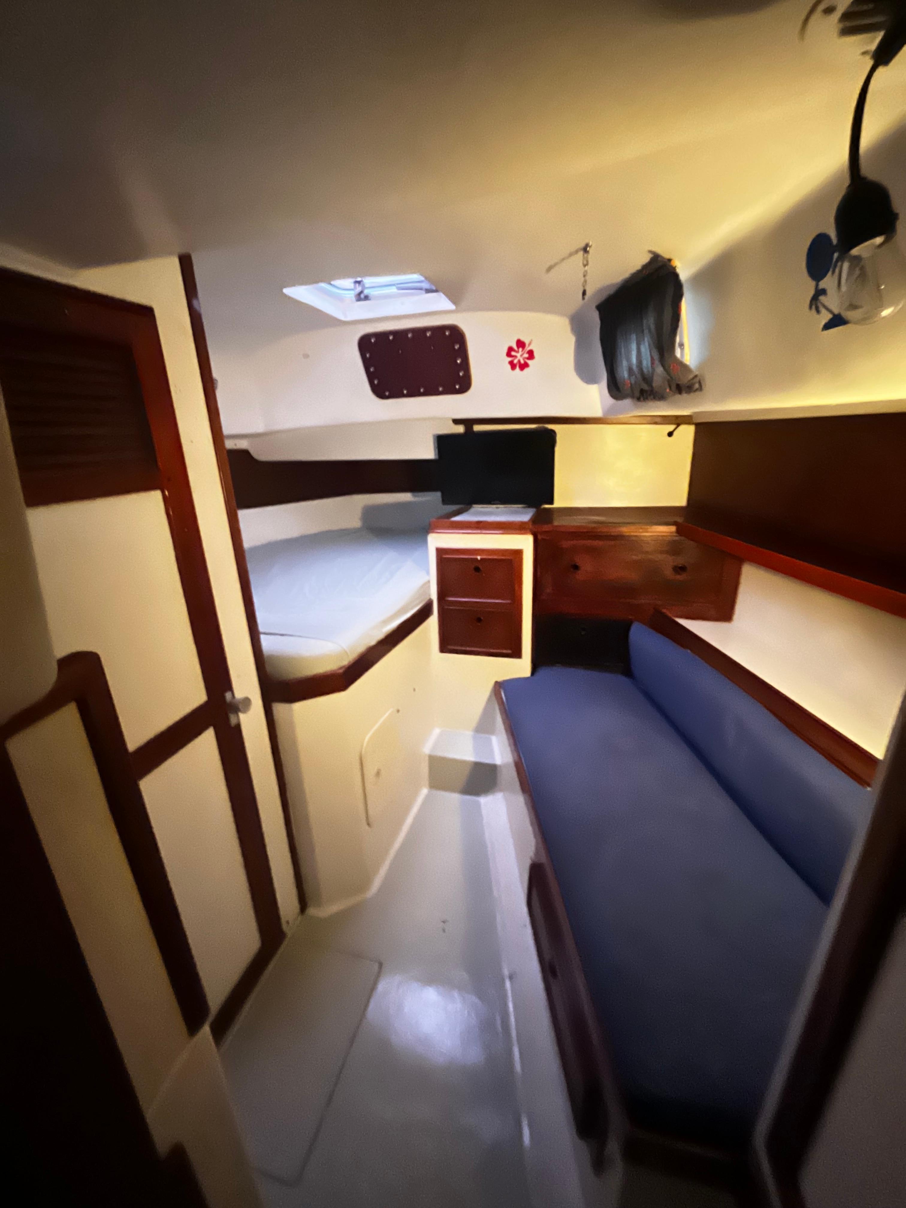 1978 Irwin 37-2 Center Cockpit Sloop te koop- YachtWorld