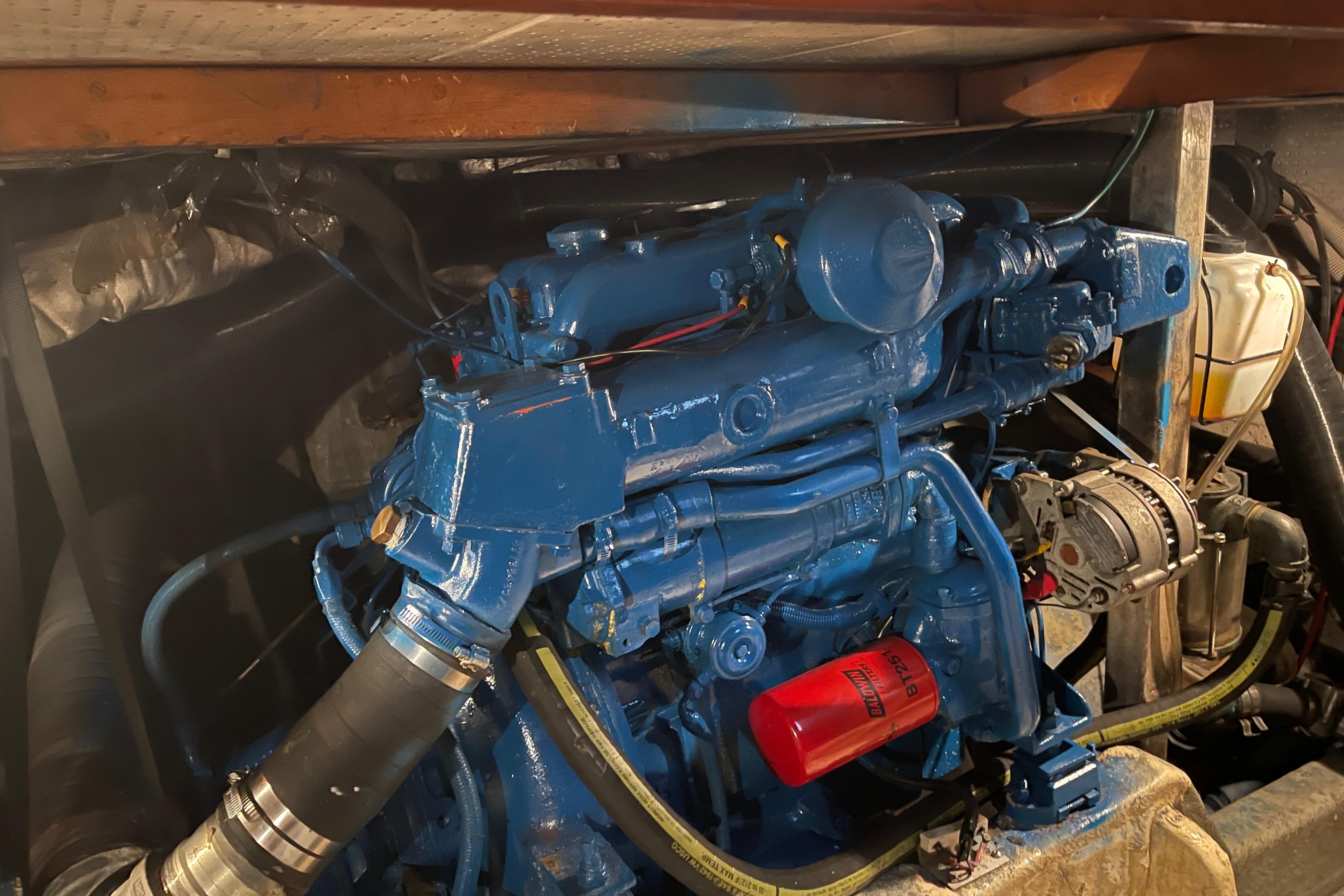 1984 CHB 35 Trawler for sale - YachtWorld