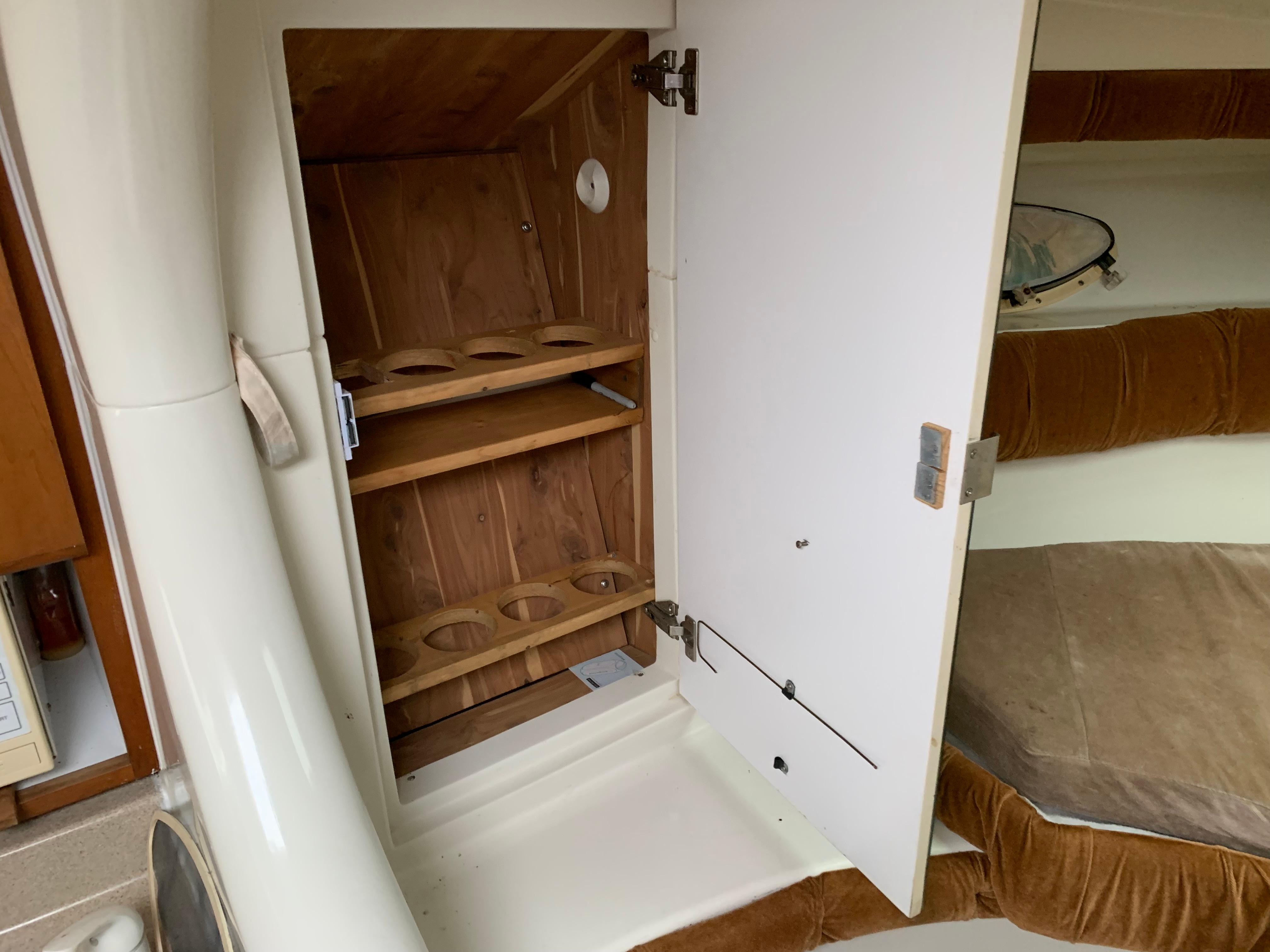 1995 Silverton 310 Express Cruiser for sale - YachtWorld