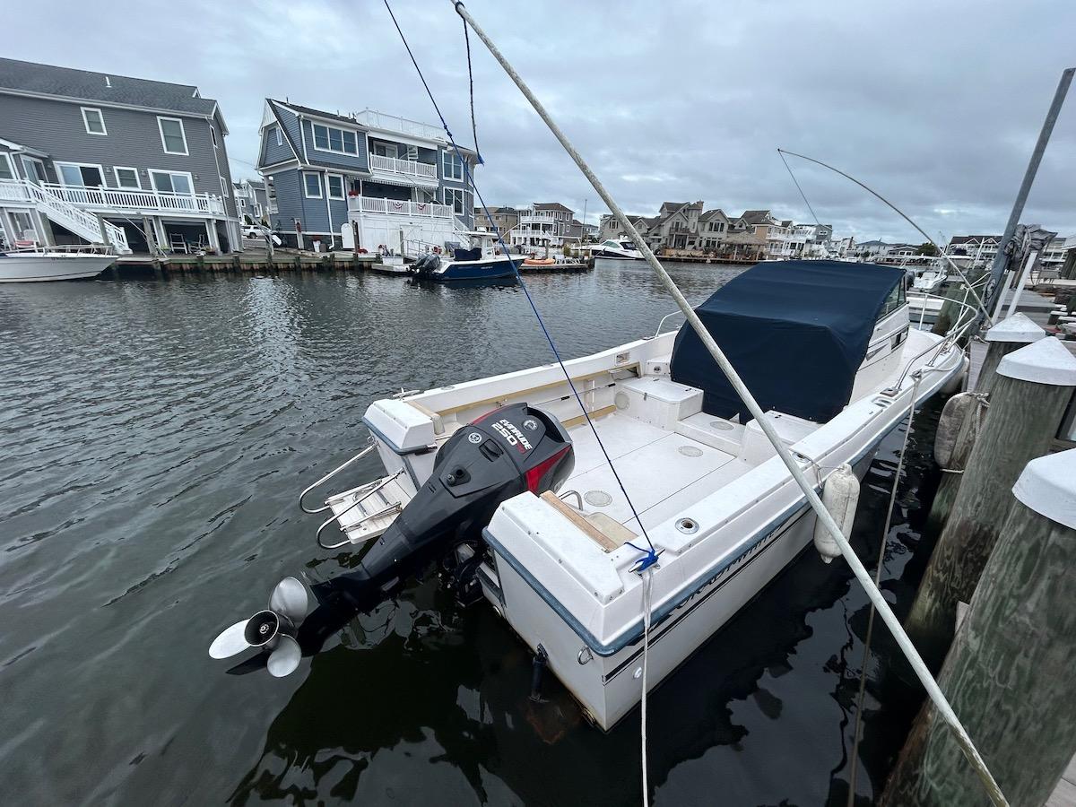 1993 Grady-White 24 Explorer Walkaround for sale - YachtWorld