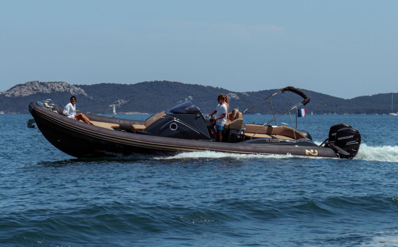 Used Nuova Jolly Prince 35 CC in 83 - Var - iNautia