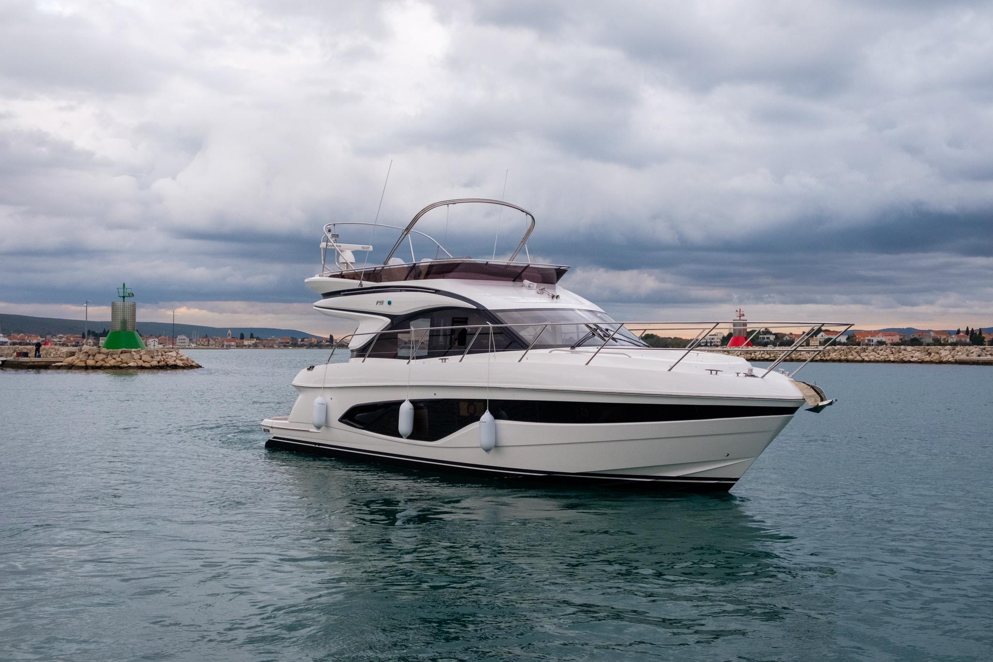 2023 Princess F45 Flybridge for sale - YachtWorld