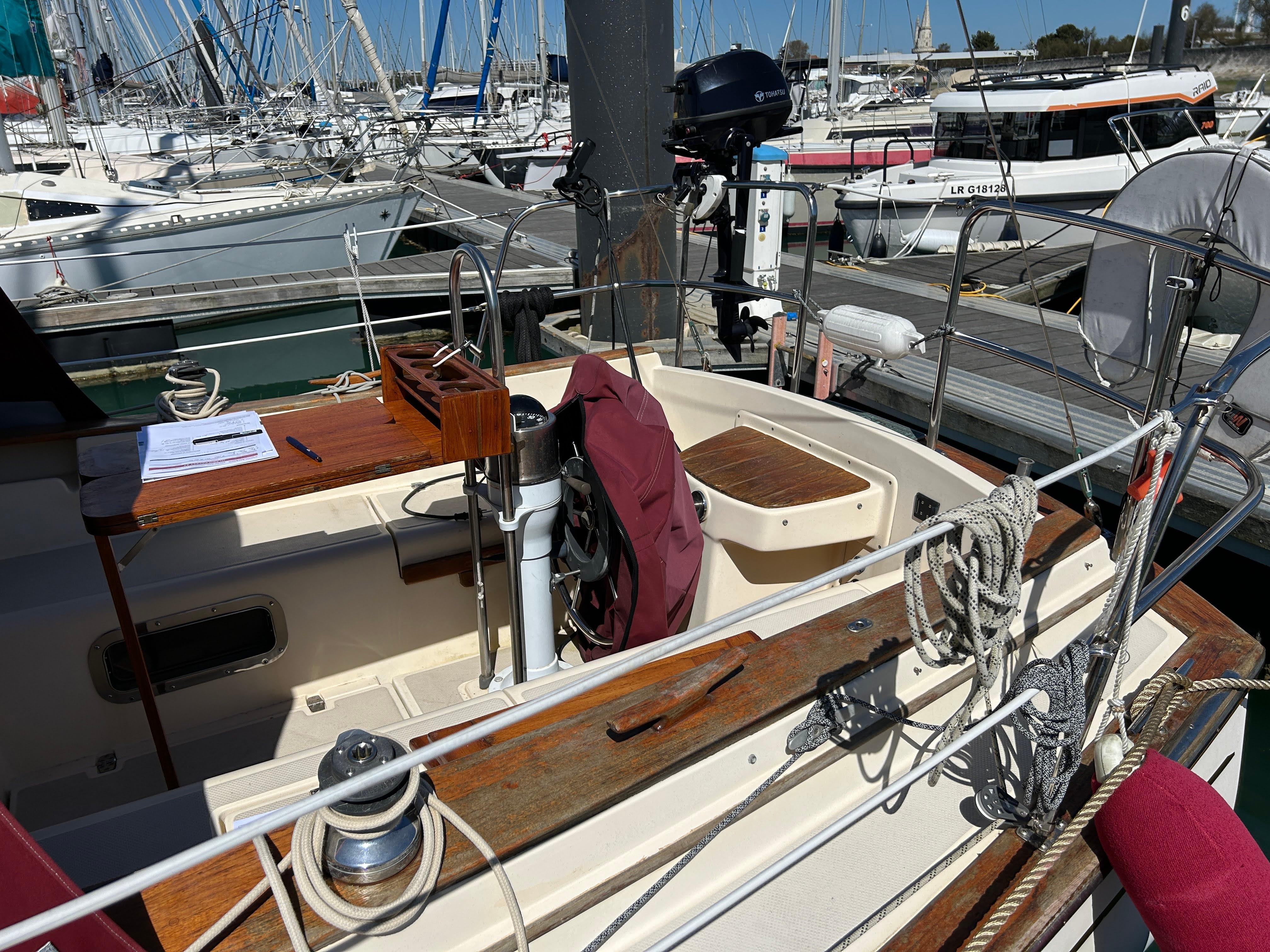 Island Packet 27 Usado en Charente-Maritime ( 17 ) - Cosas de Barcos