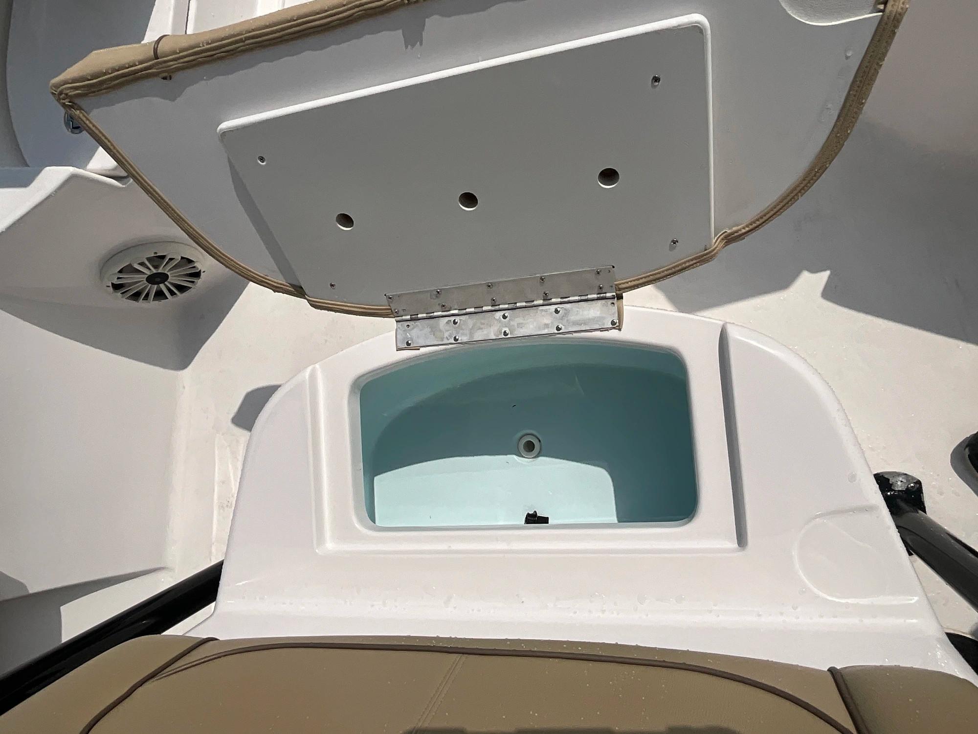 2017 Sportsman Masters 267 Centre Console for sale - YachtWorld