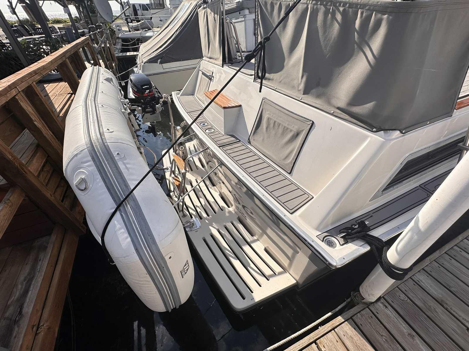 1987 Silverton 40 Double Cabin Flybridge for sale - YachtWorld