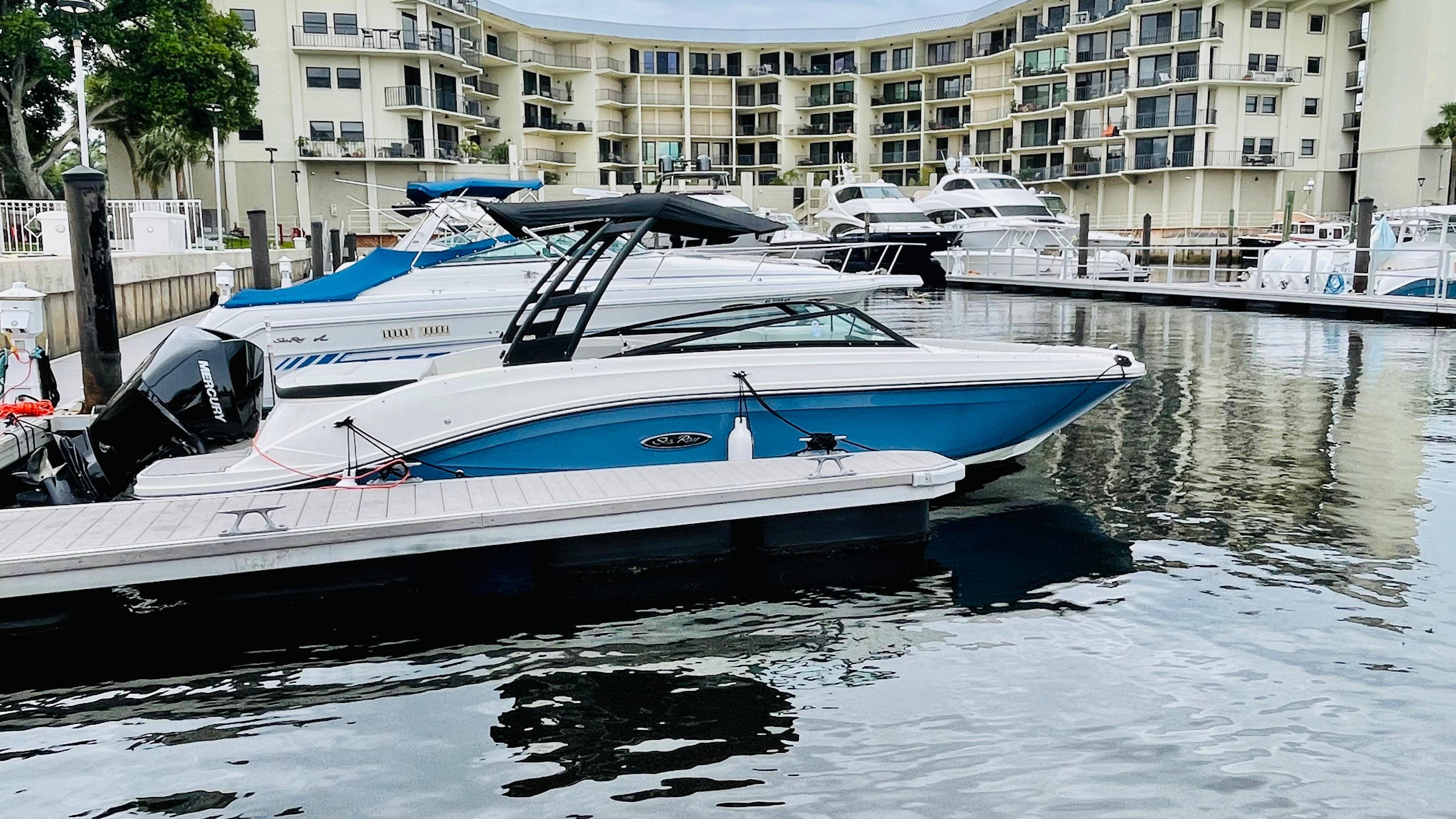 2022 Sea Ray SPX 230 OB Bowrider for sale - YachtWorld