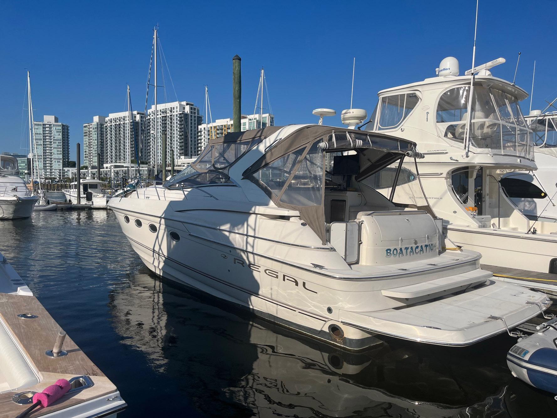 2001 Regal Commodore 4160 Motor Yachts for sale - YachtWorld